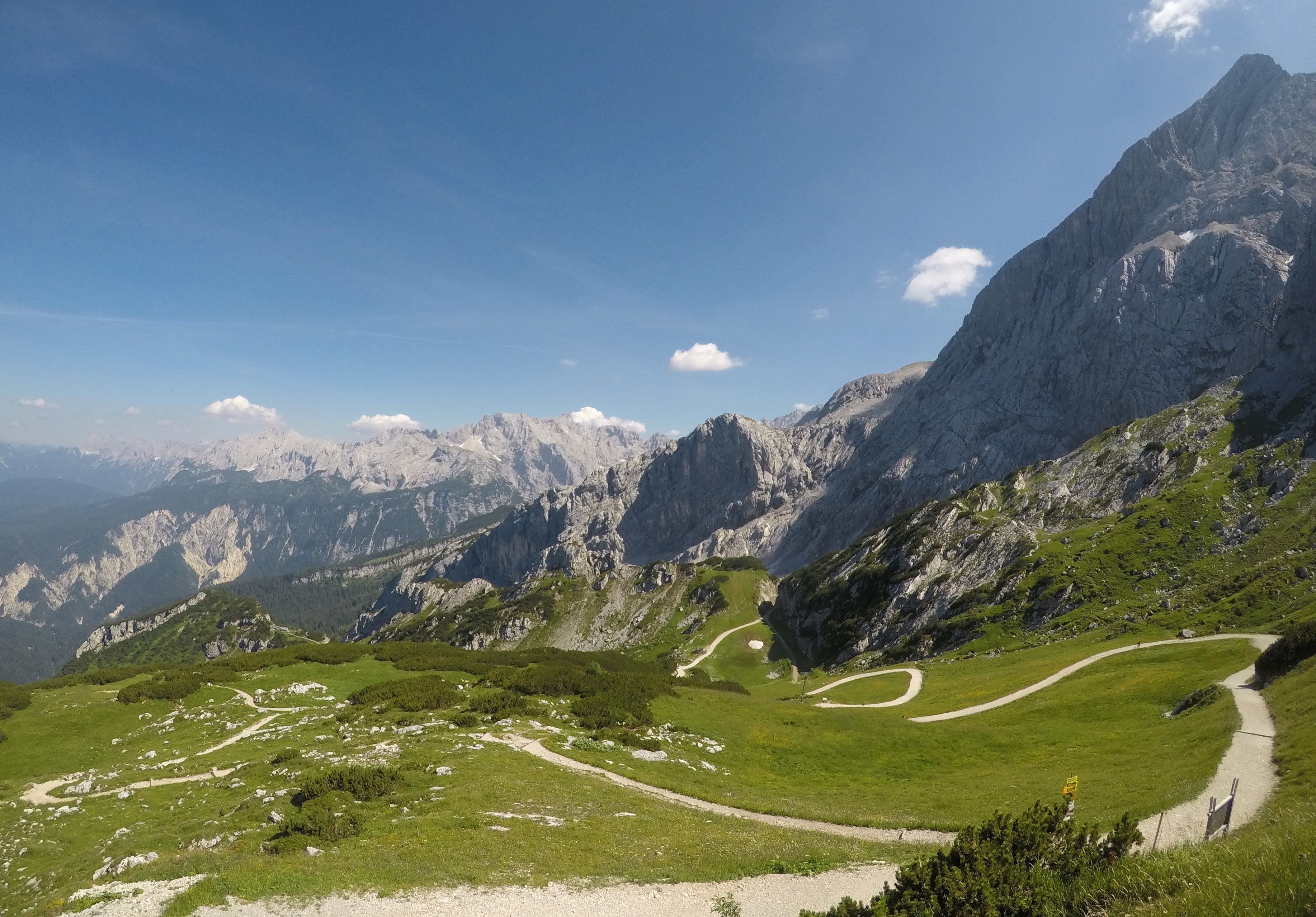 Stunning Alpine Landscape with Mountain Peaks · Free Stock Photo