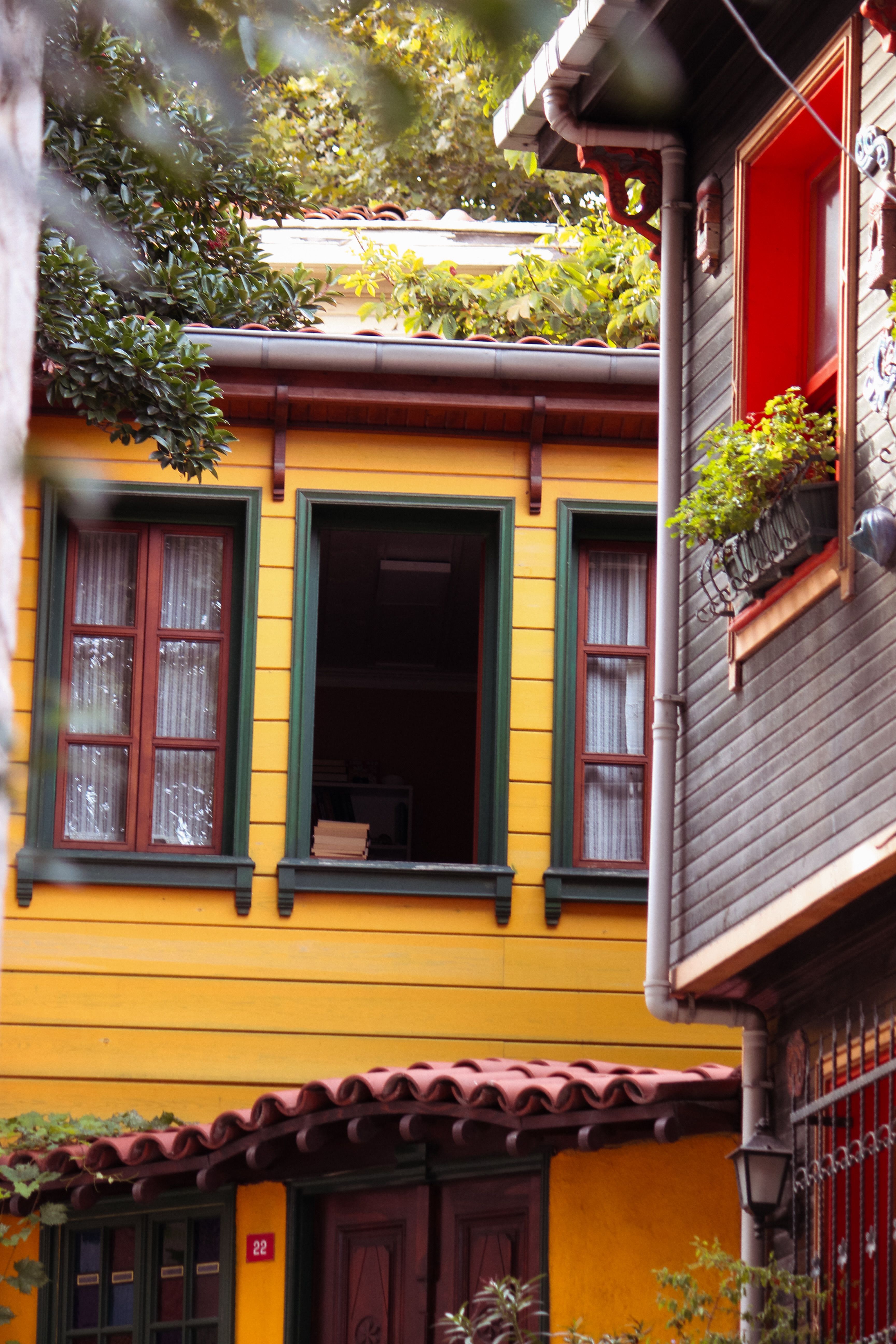 Charming Colorful Urban Architecture Scene · Free Stock Photo