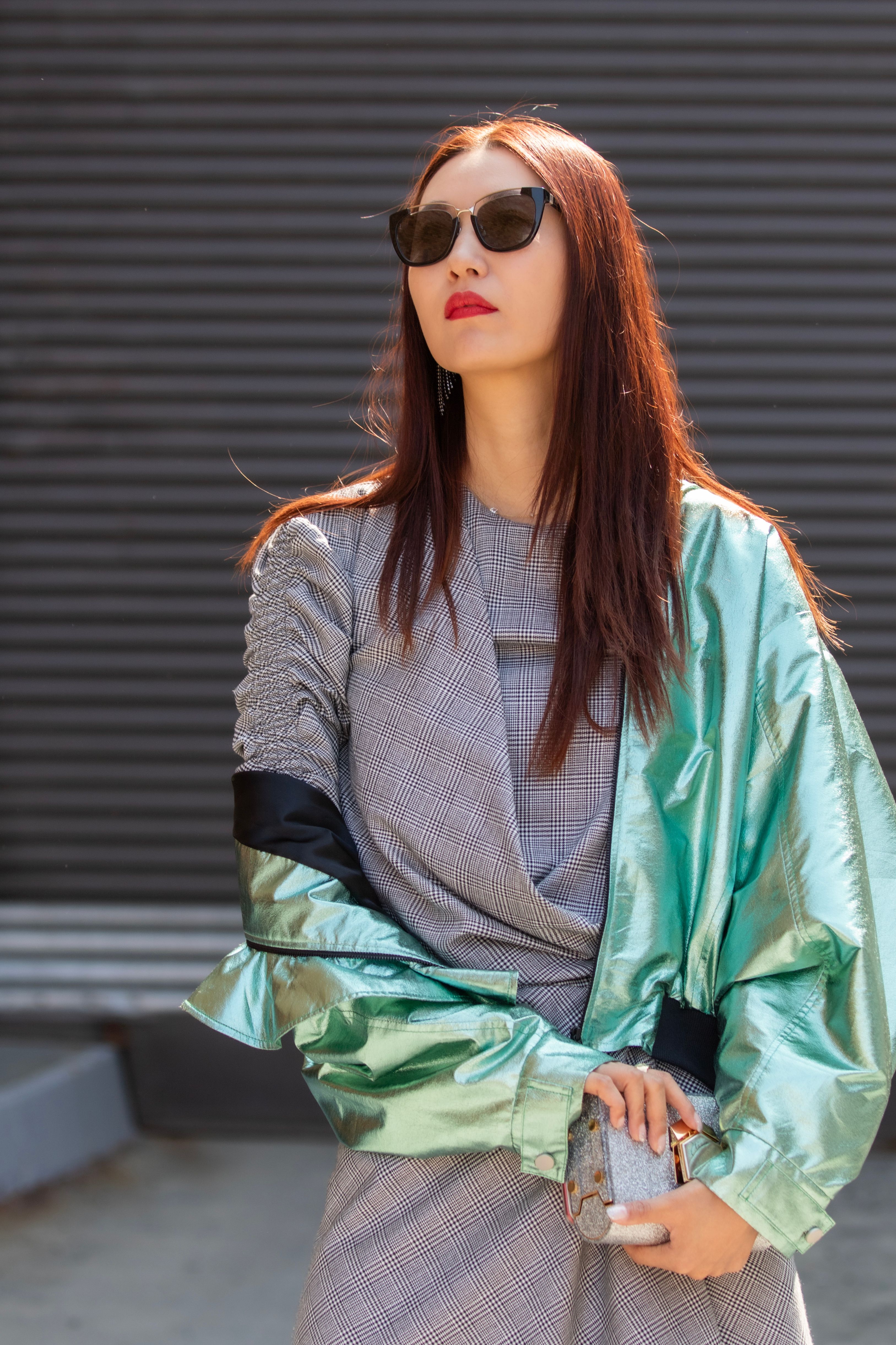 Chic Fashion Model in Sunglasses Strikes a Pose · Free Stock Photo