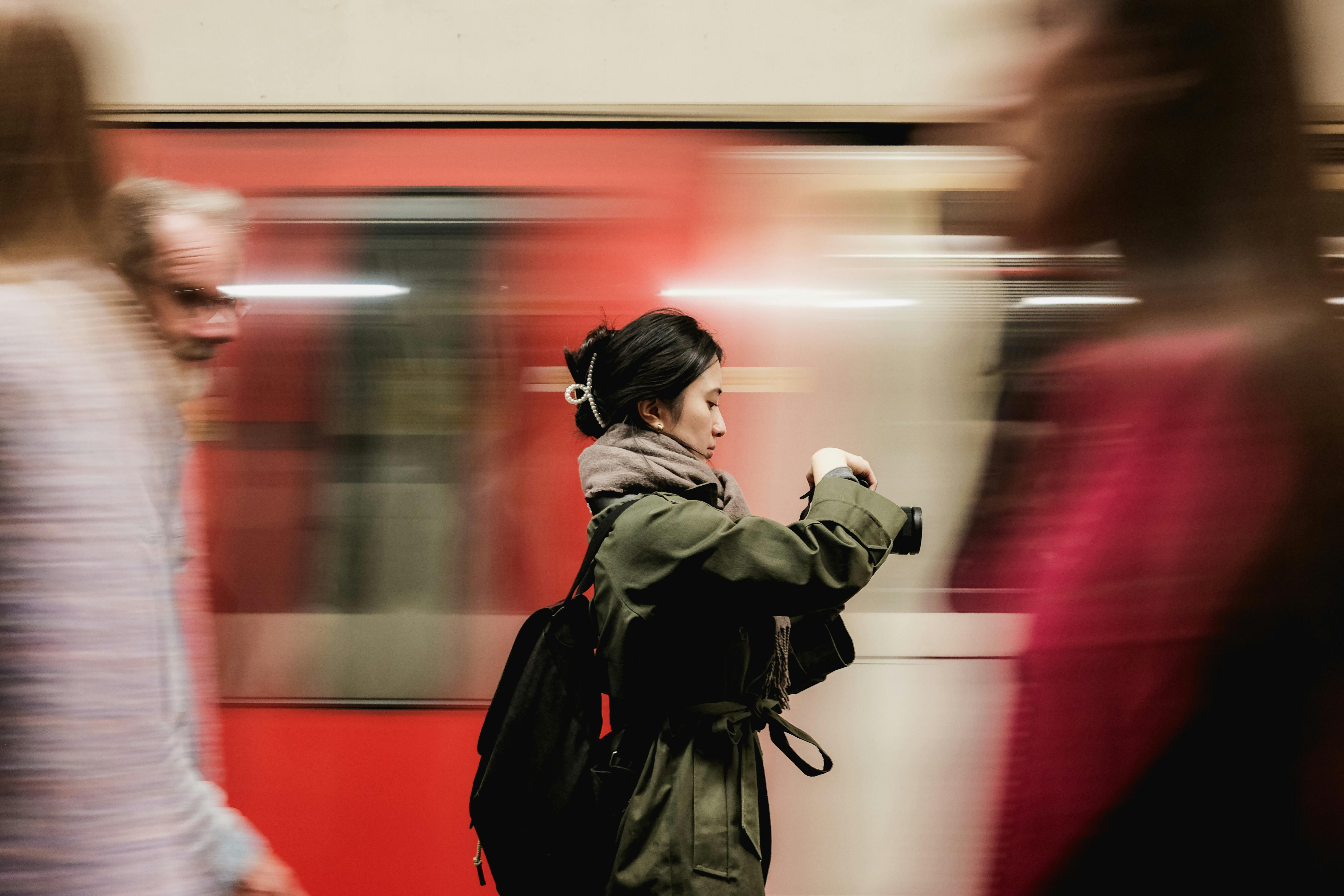Dynamic Motion Blur in London Underground · Free Stock Photo
