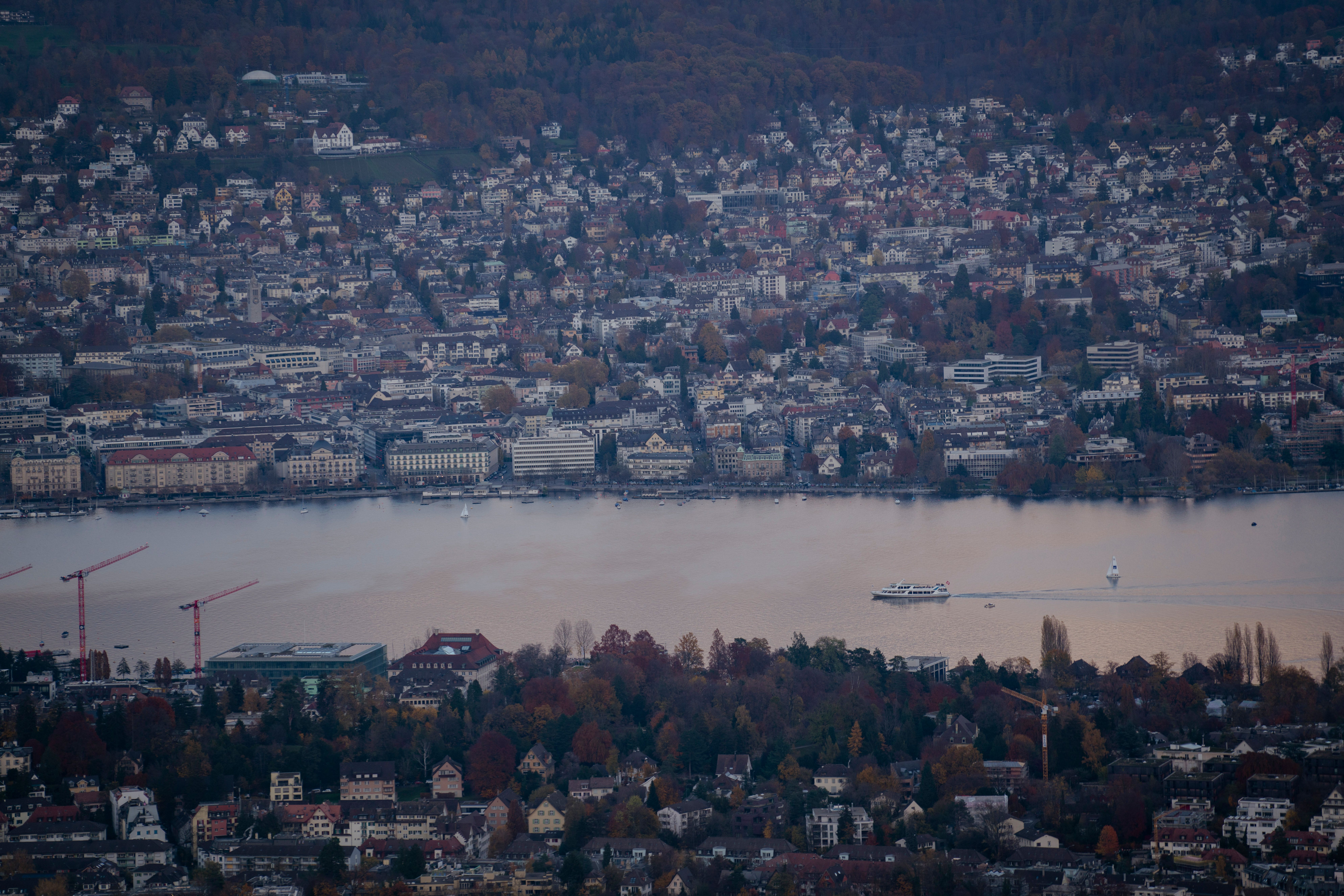 Aerial View of Lake Zurich with Waterfront · Free Stock Photo