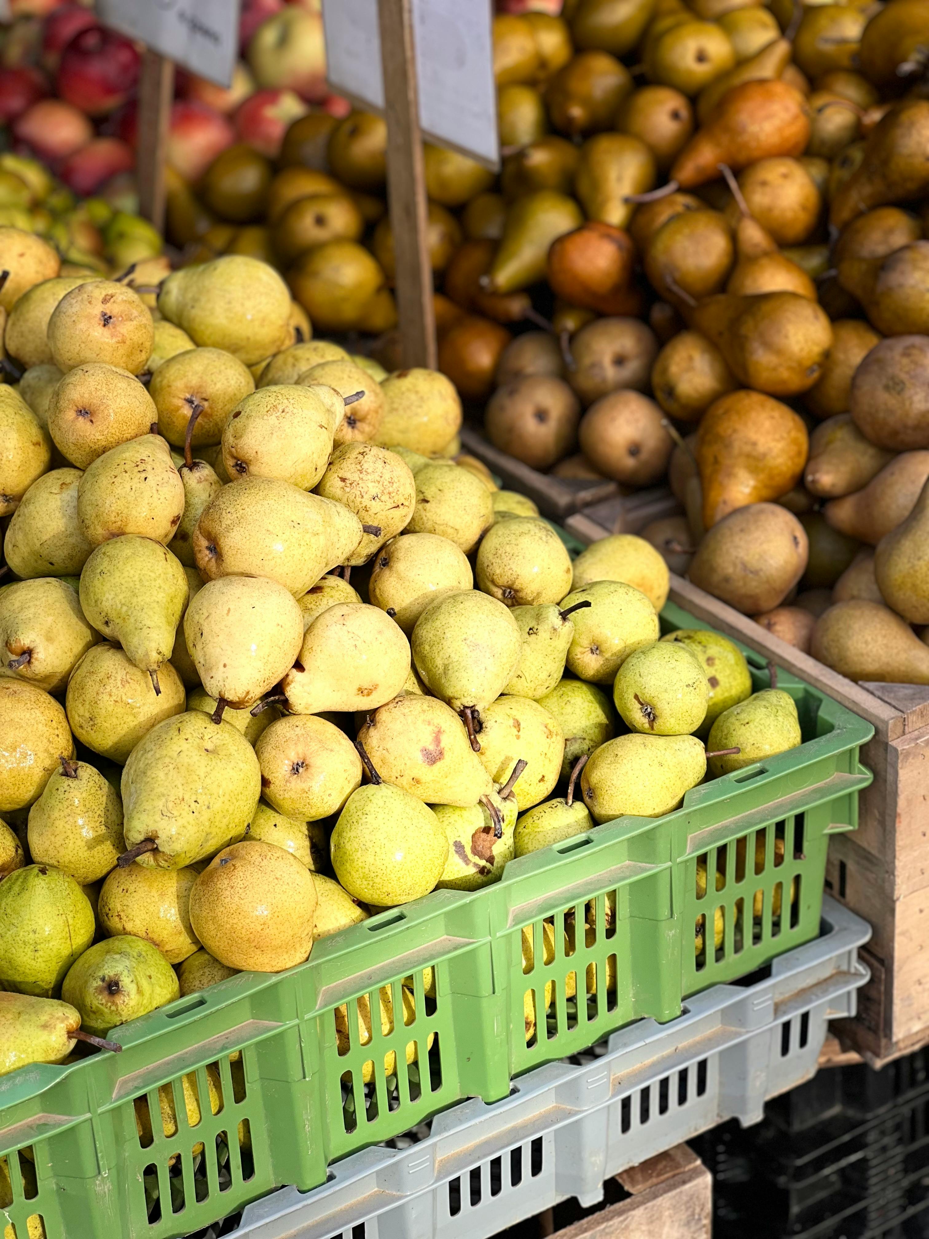 Fresh Pears on Display at Local Market · Free Stock Photo