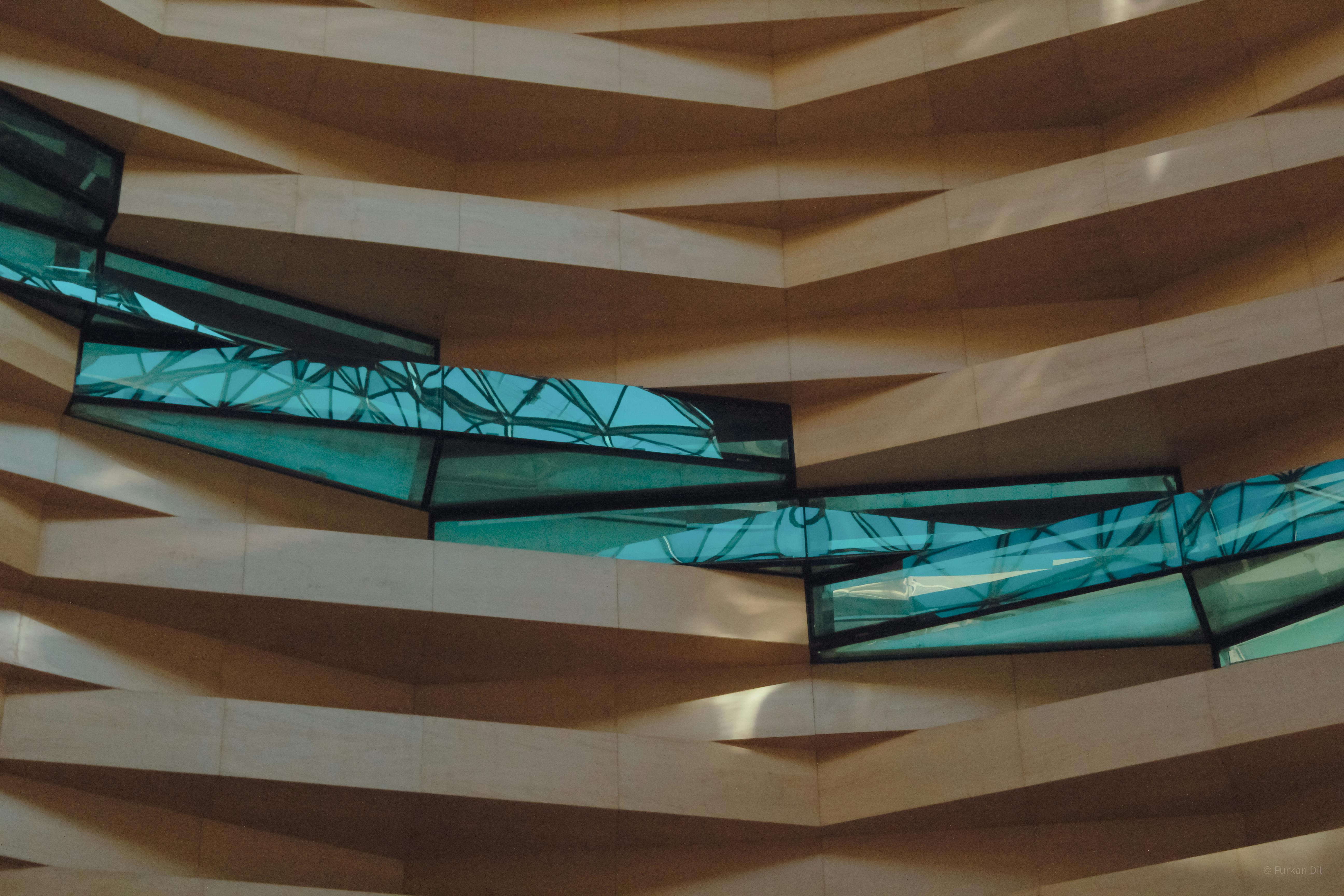 Modern Architectural Geometric Facade Design · Free Stock Photo