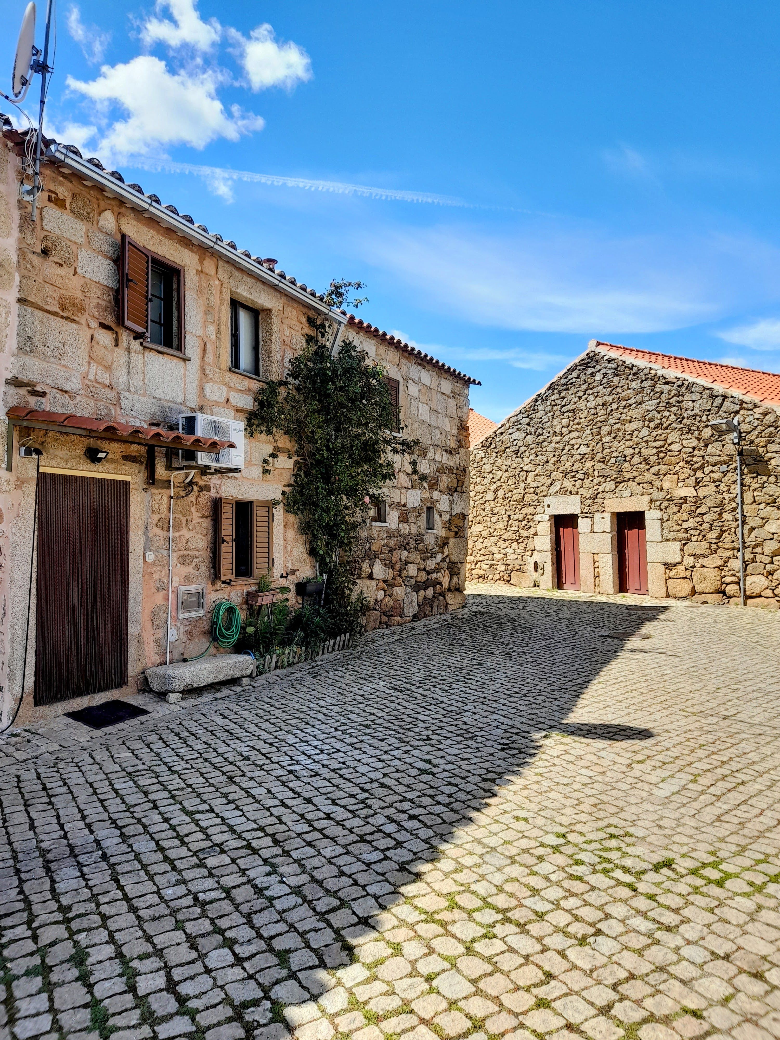 Rustic Stone Buildings in Sunny Castelo Branco · Free Stock Photo