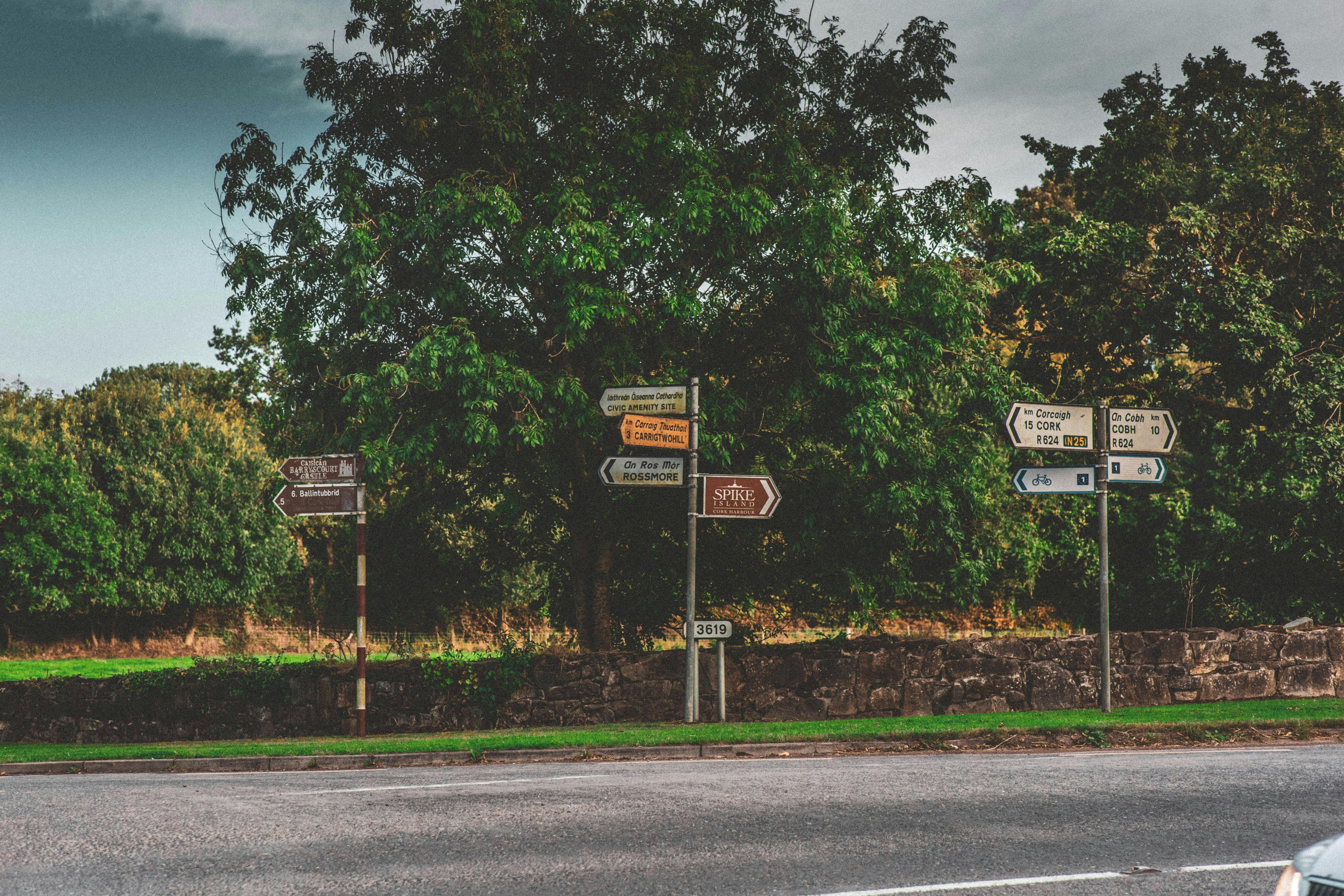 Country Road Signage in Cork, Ireland Countryside · Free Stock Photo
