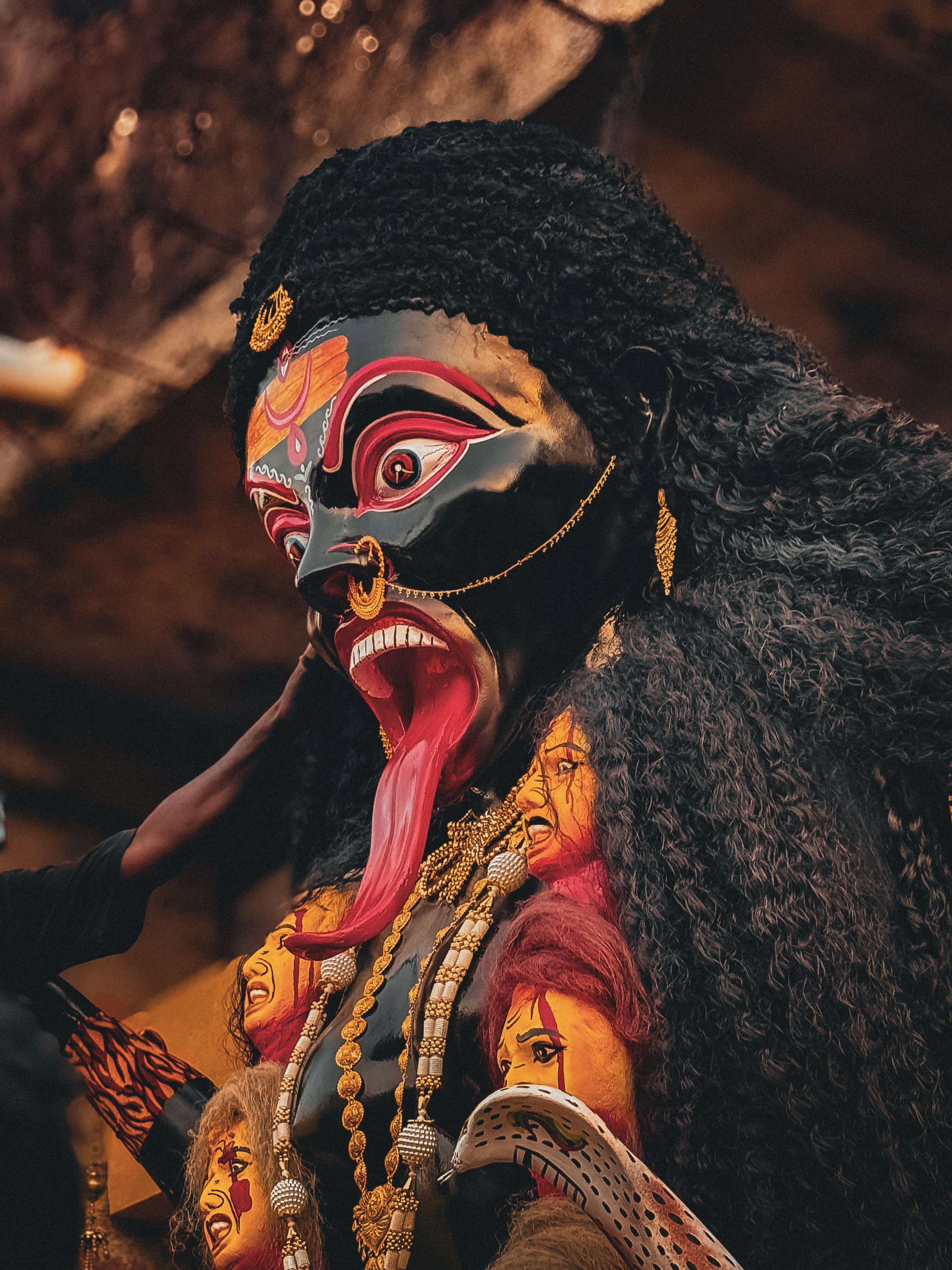 Intricate Kali Idol with Vibrant Details · Free Stock Photo