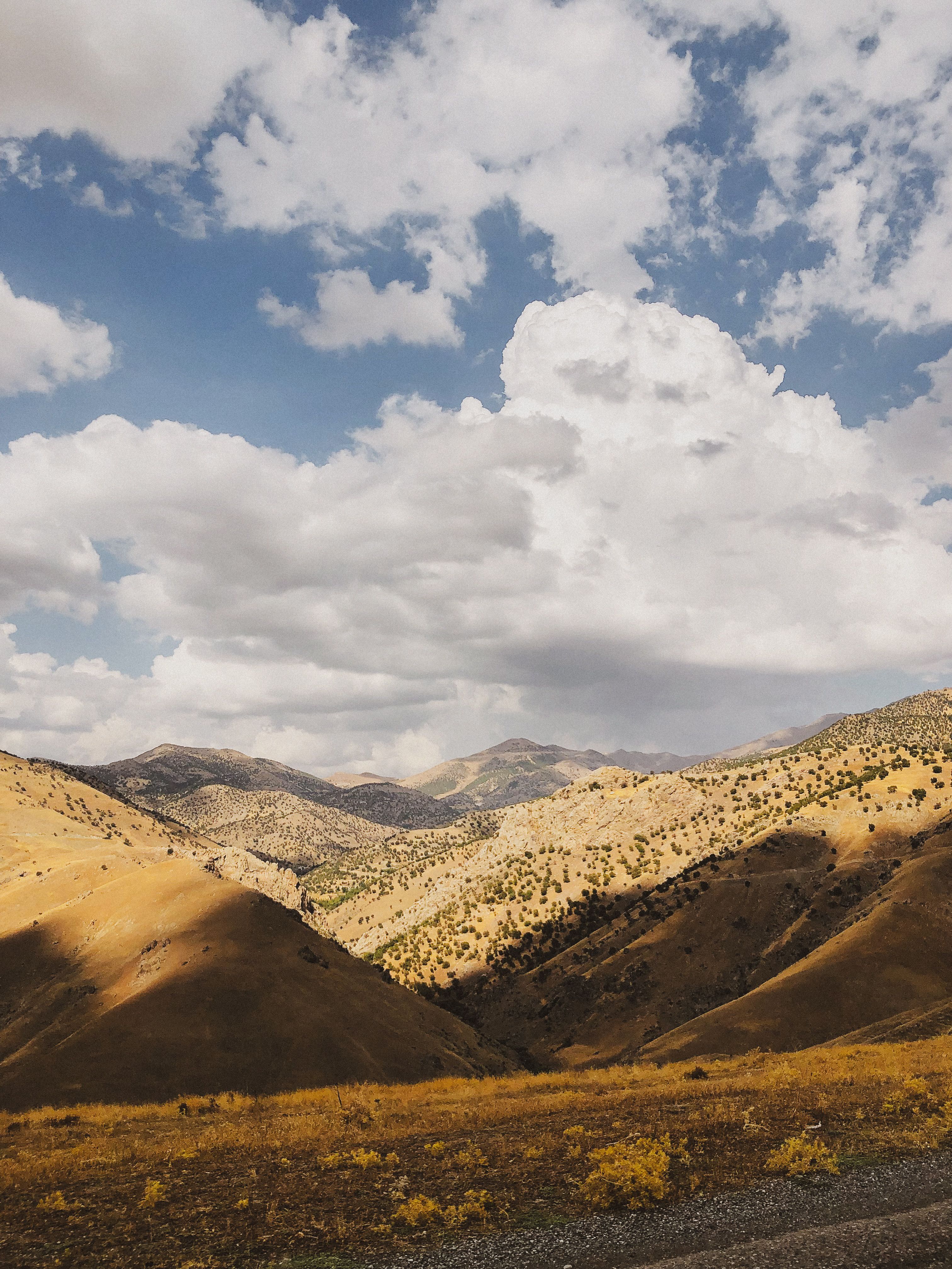 Scenic Mountain View with Dramatic Skies · Free Stock Photo