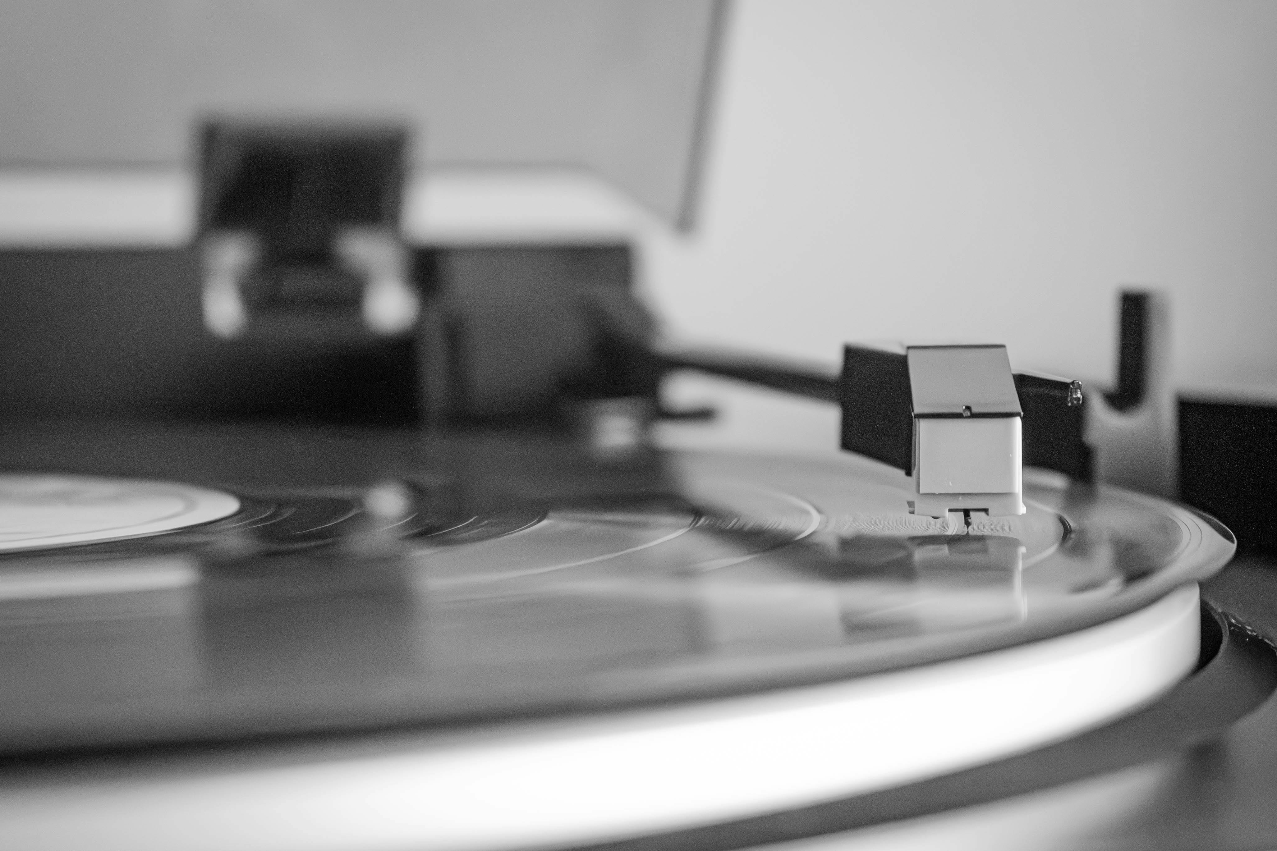 Photo of Vinyl Player · Free Stock Photo