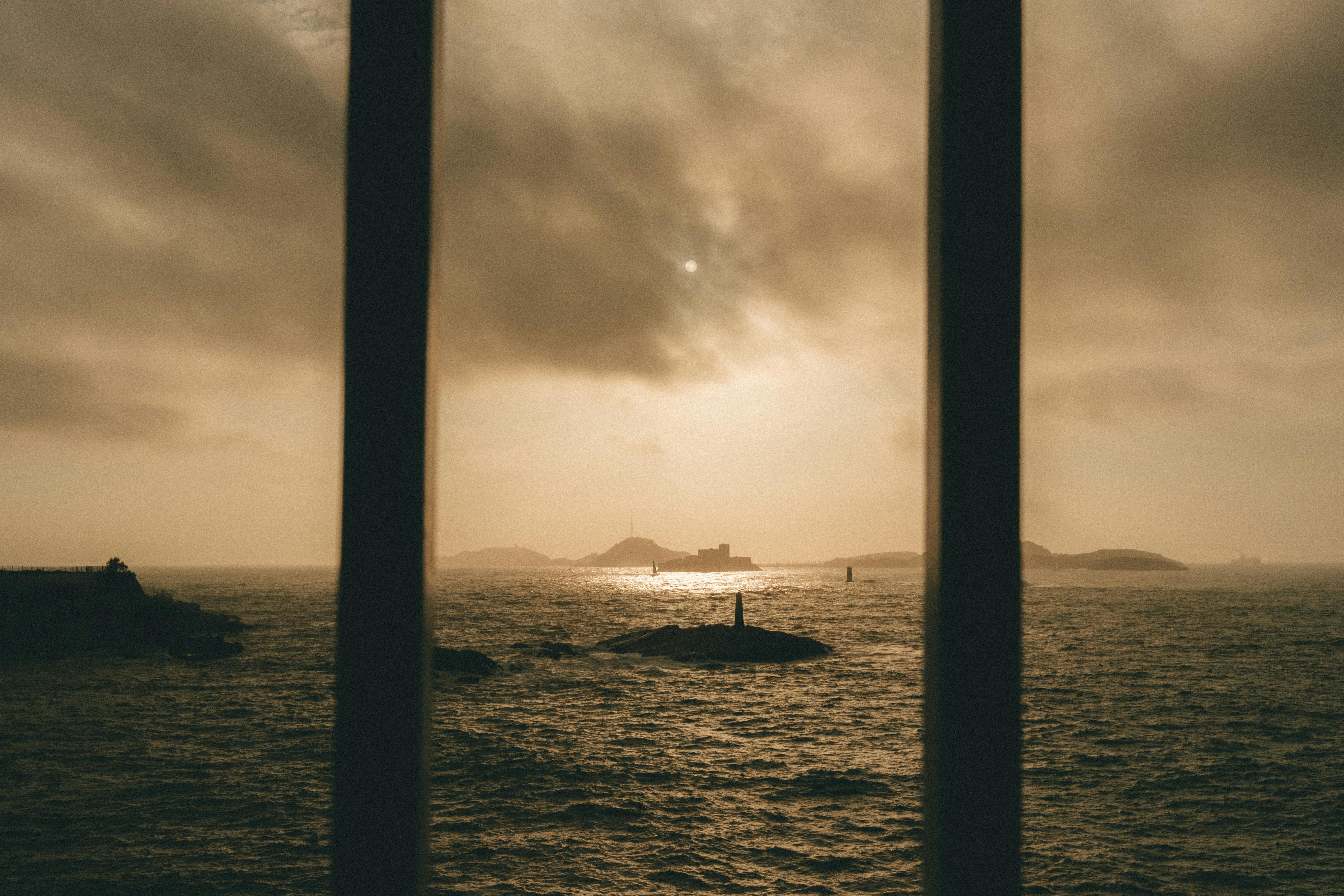 Silhouette of Window · Free Stock Photo