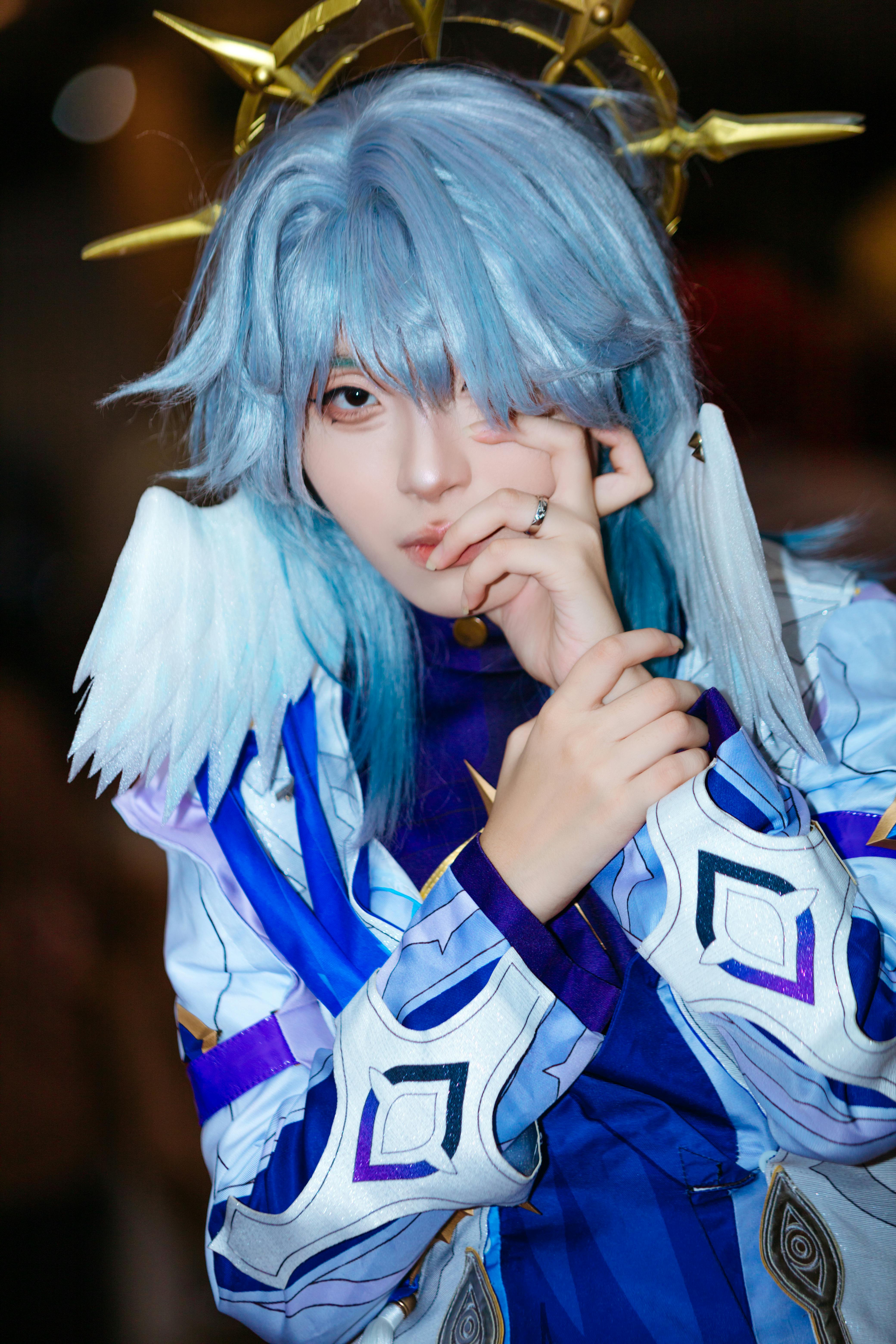 Vibrant Cosplay Portrait with Blue Hair and Costume · Free Stock Photo