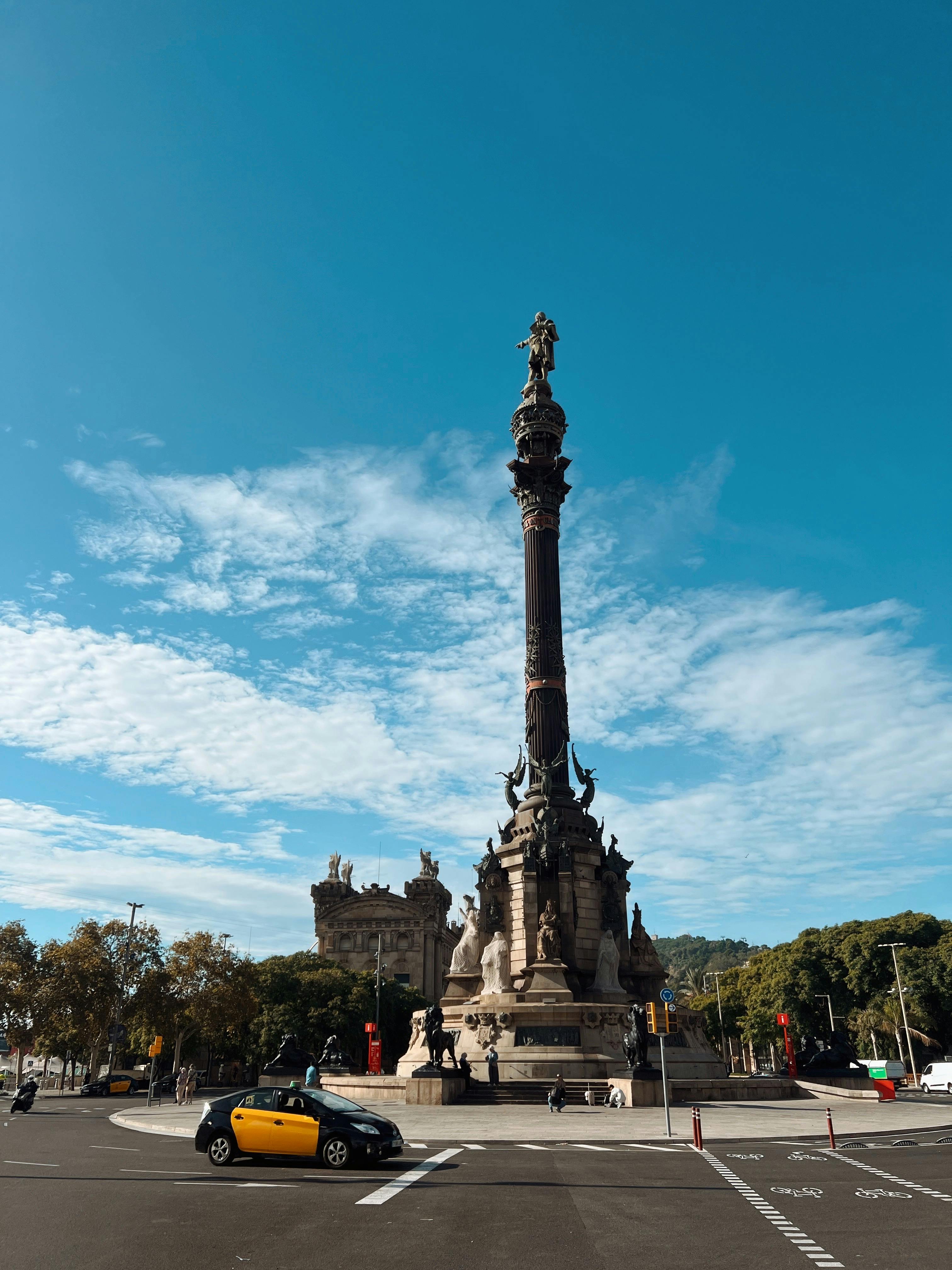 Monumento A Cristóbal Colón En Barcelona · Foto de stock gratuita