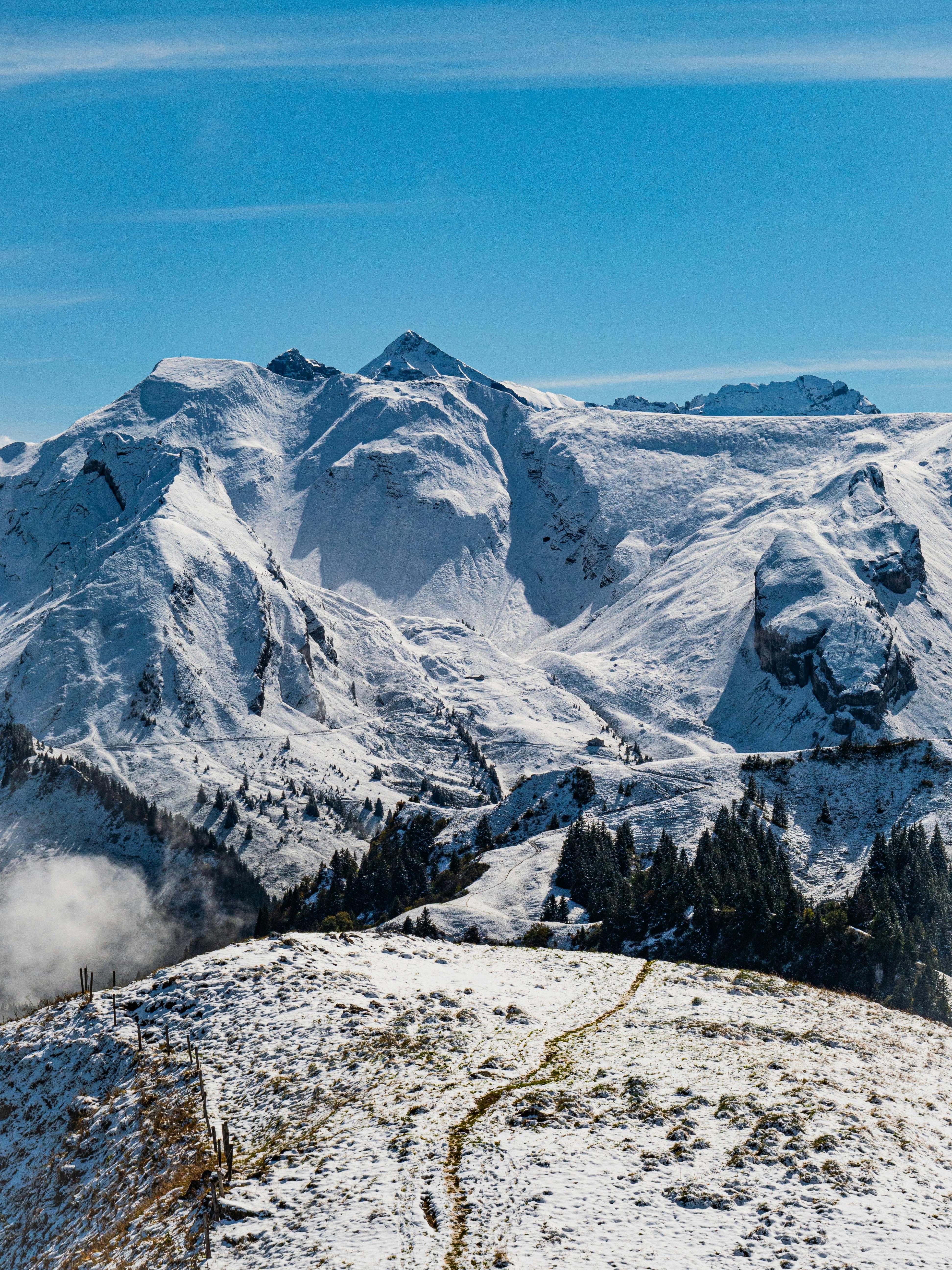 Kukacka Peak Photos, Download The BEST Free Kukacka Peak Stock Photos ...