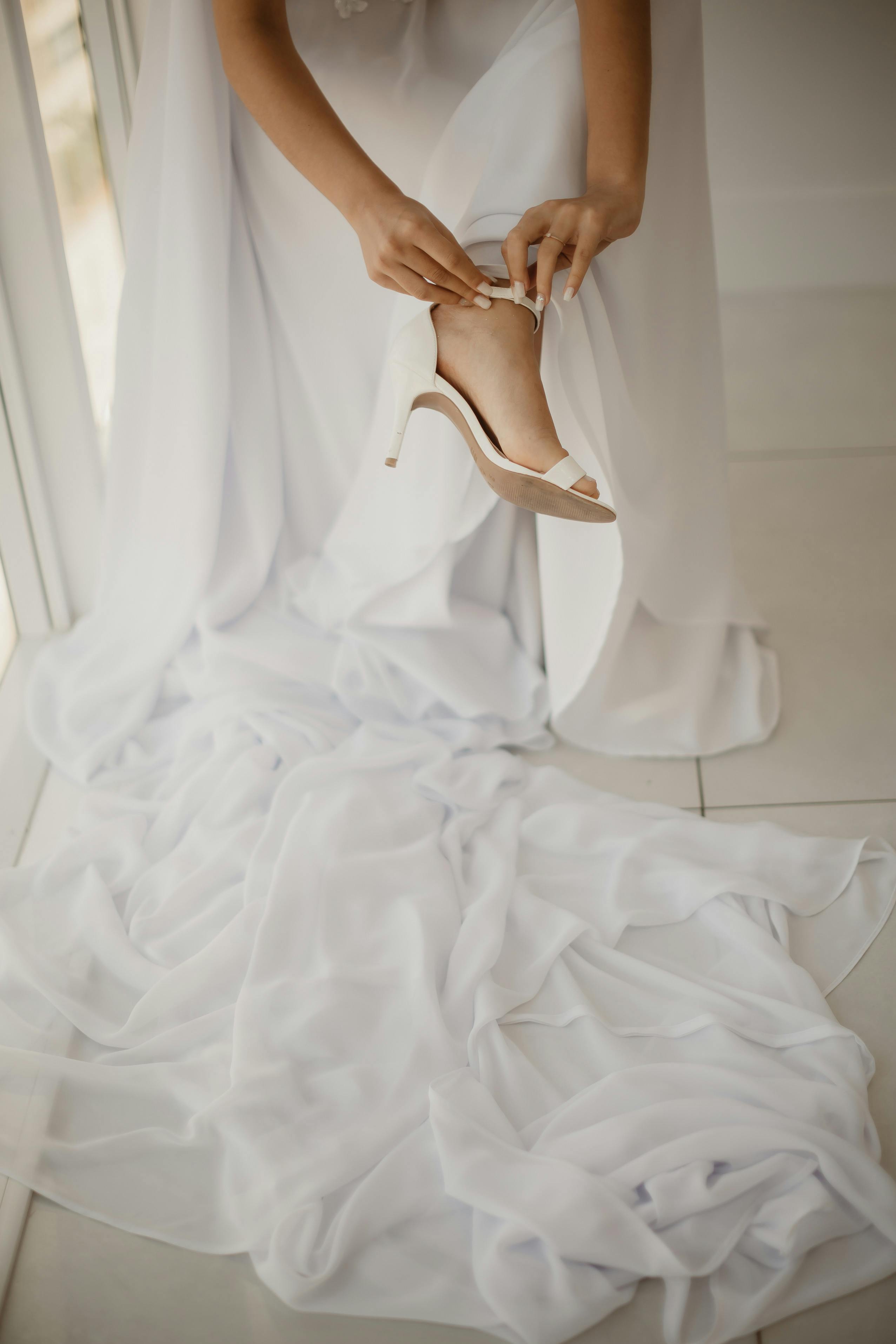 Foto de stock gratuita sobre adentro, amable, amor, belleza, boda ...