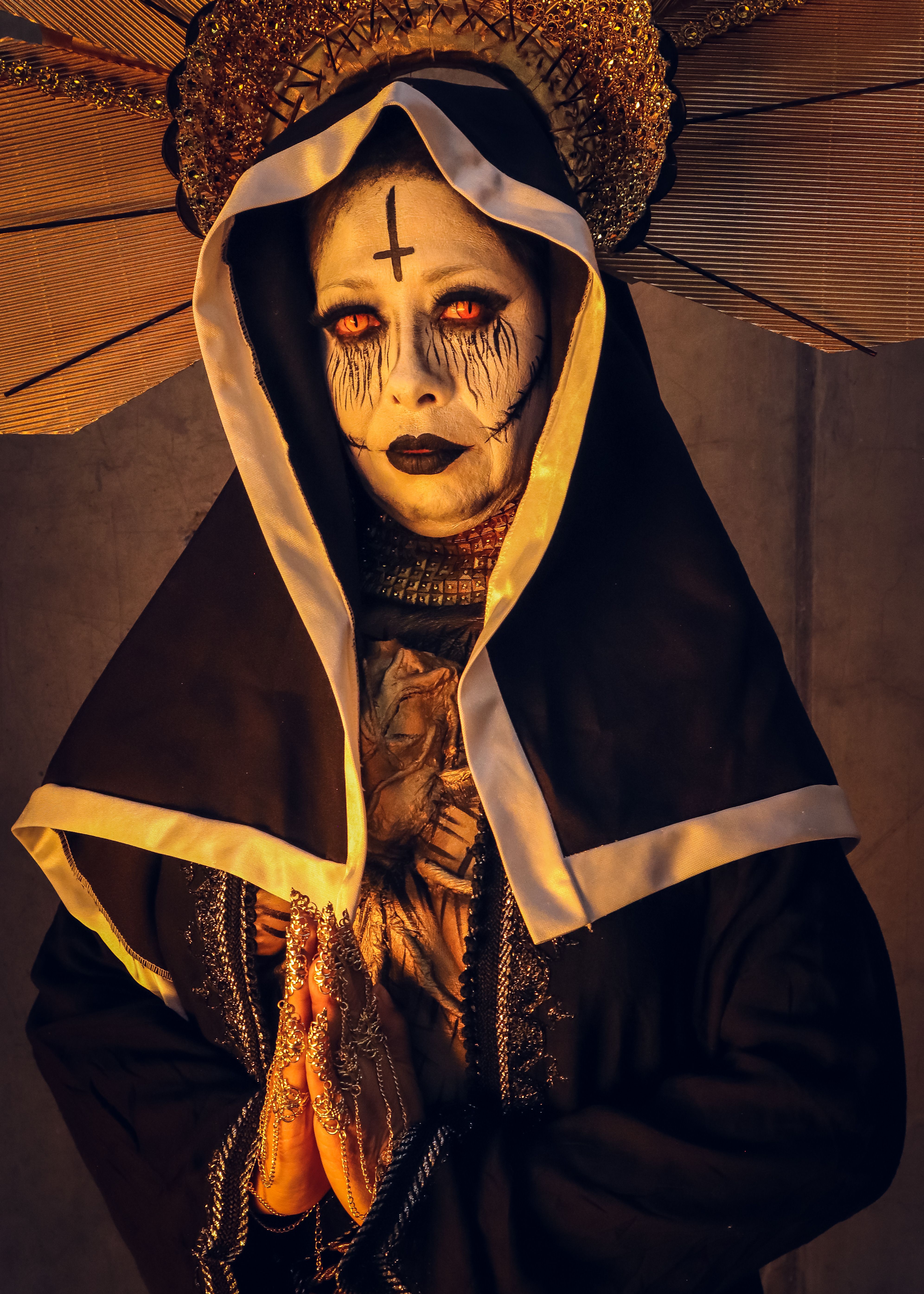 Horror Nun with Dark Makeup and Costume · Free Stock Photo