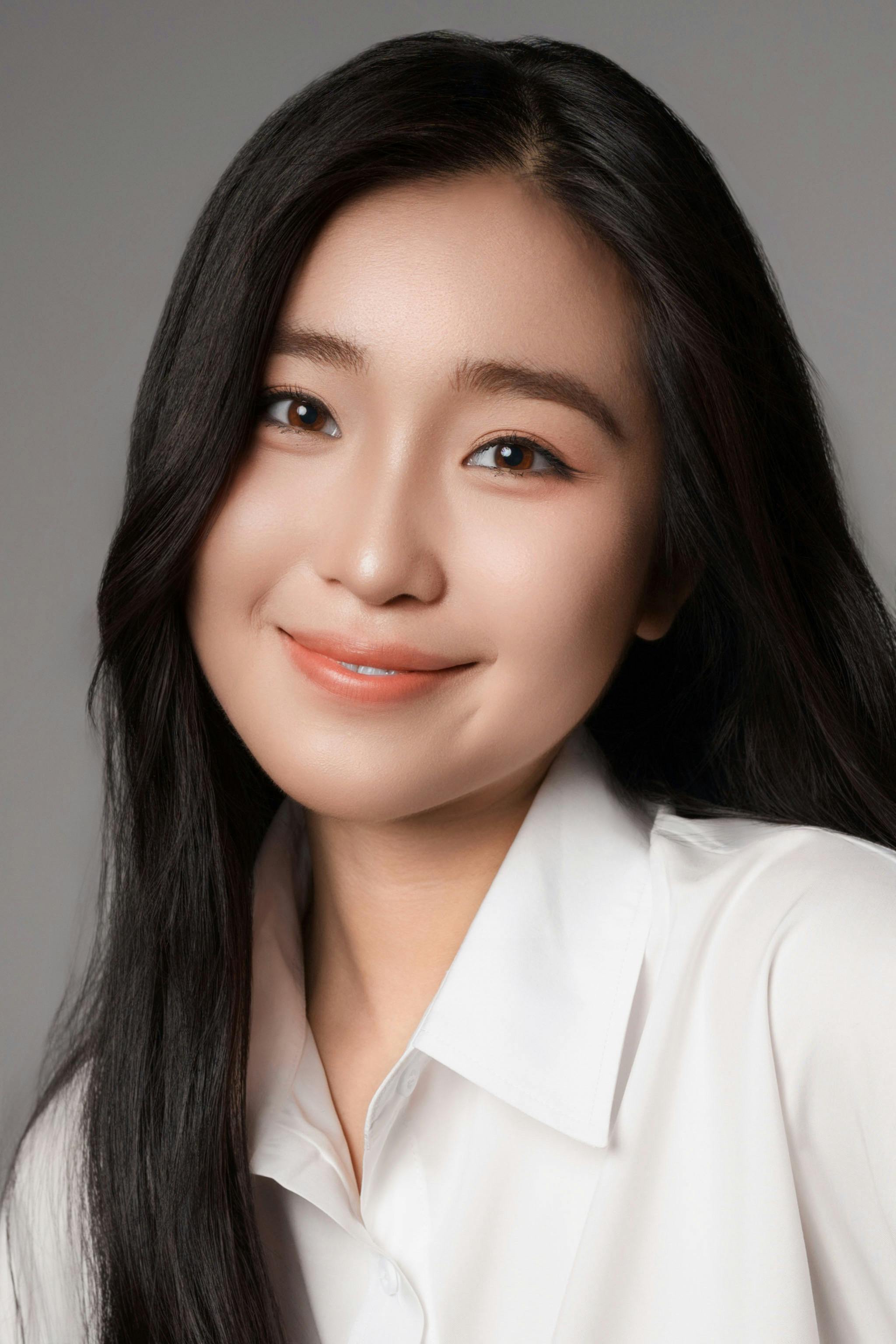 What to Wear For Actor Headshots To Achieve A Impactful Look?