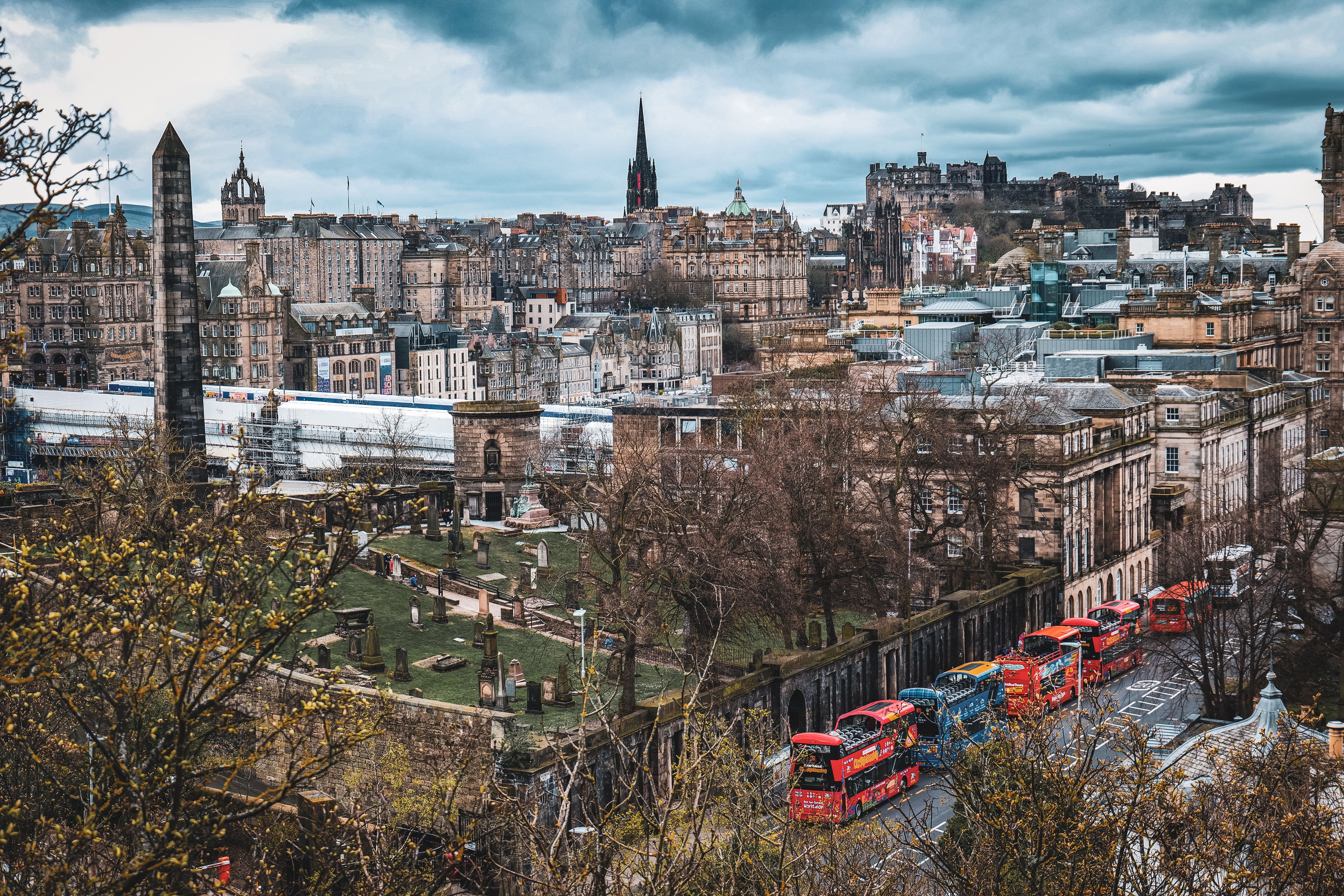 Panoramic View of Edinburgh Cityscape · Free Stock Photo