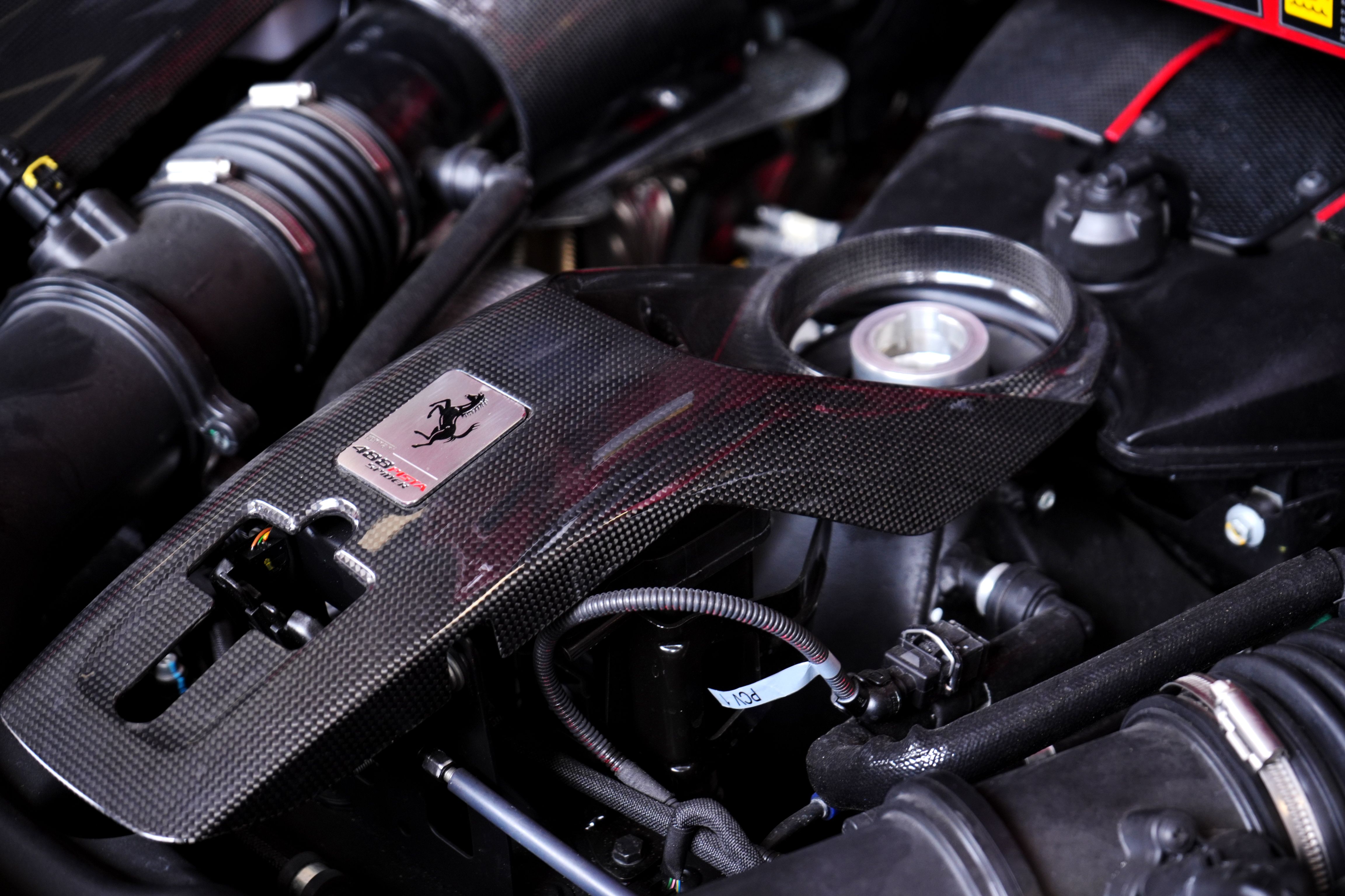 Close-up of High-Performance Engine Carbon Fiber · Free Stock Photo