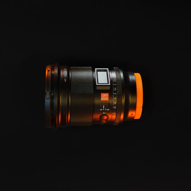 High-Quality Camera Lens on Black Background · Free Stock Photo High-Quality Camera Lens on Black Background · Free Stock Photo