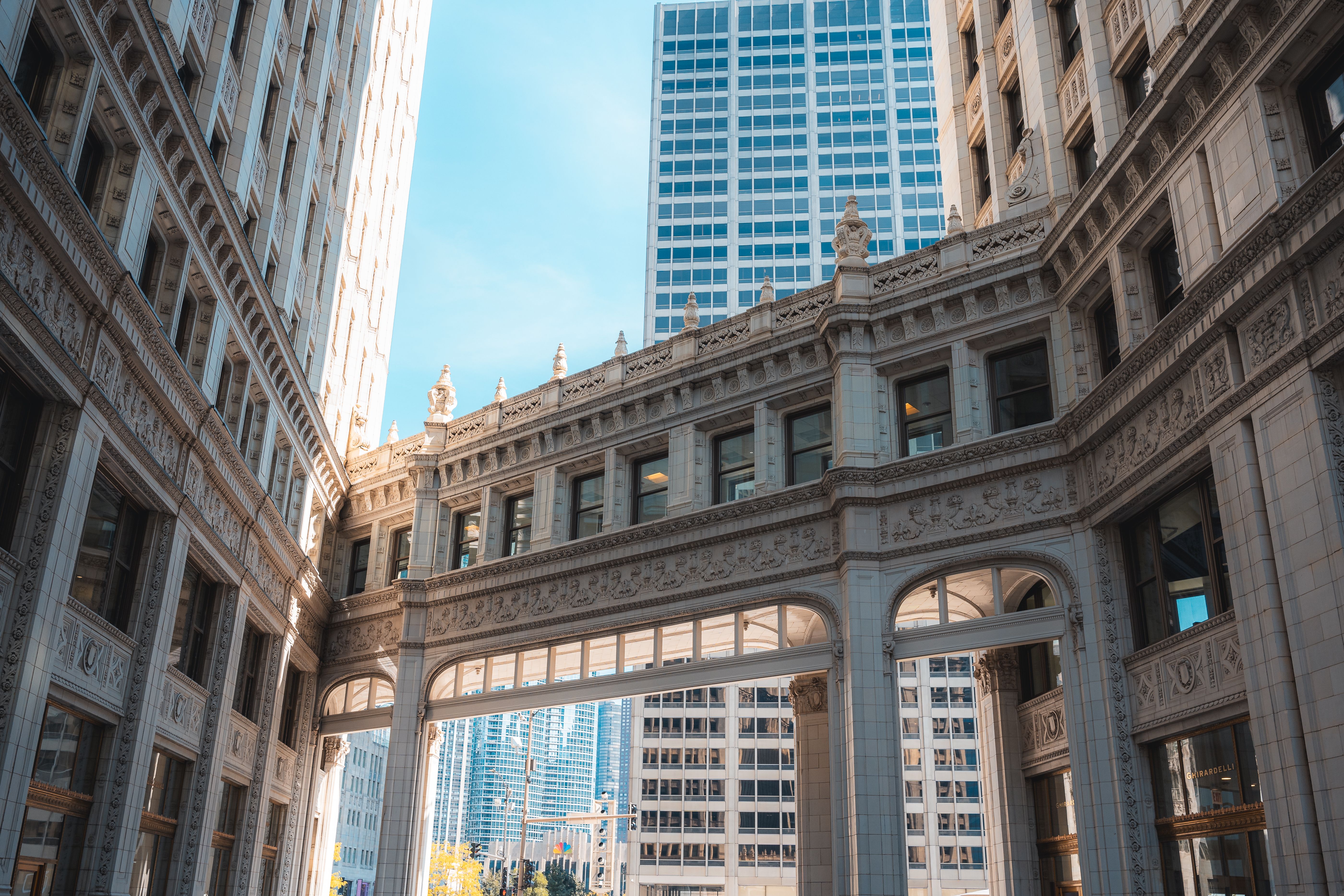 Iconic Urban Architecture with Modern Skyscrapers · Free Stock Photo
