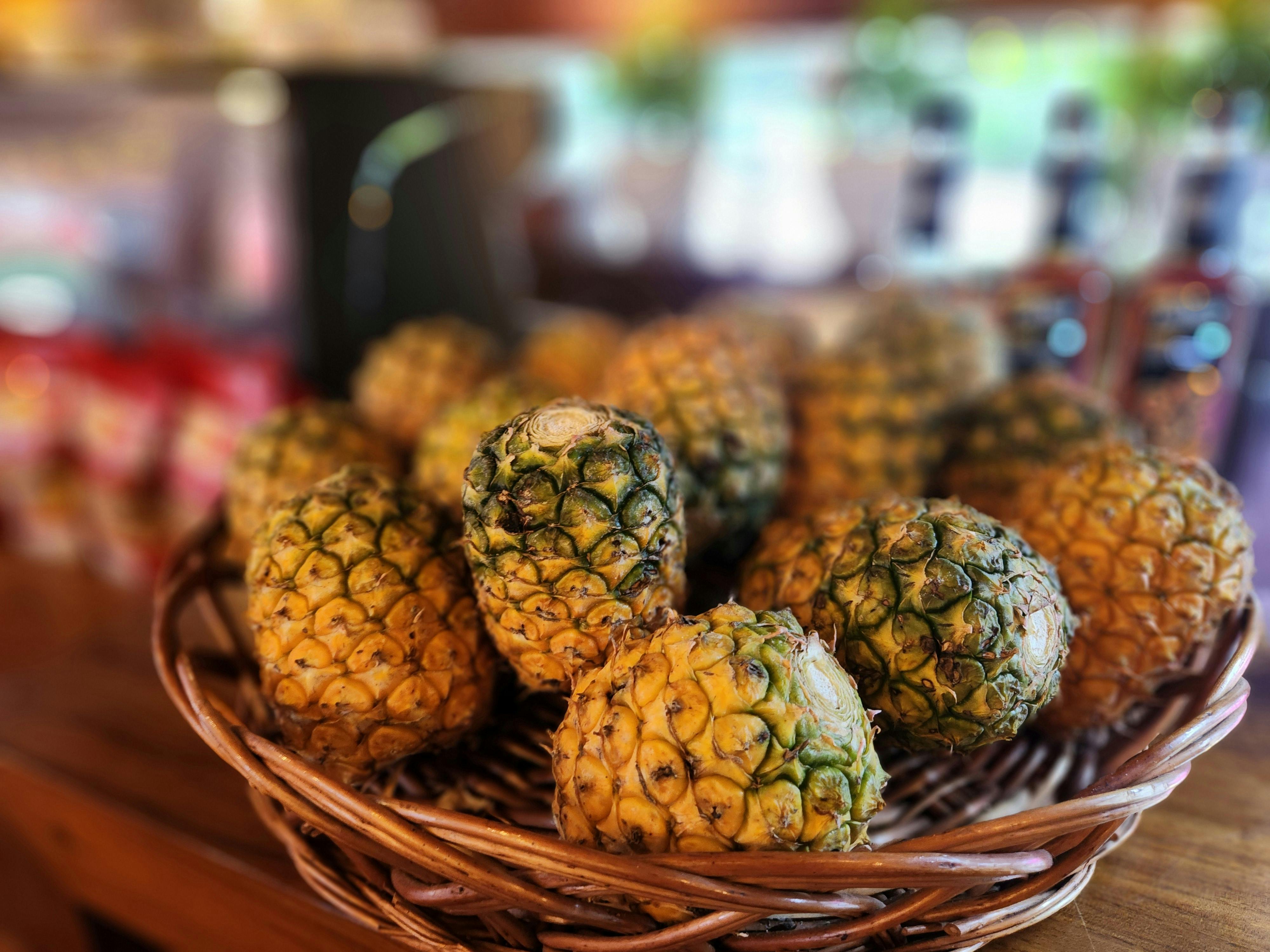 Segments of pineapple arranged on board · Free Stock Photo