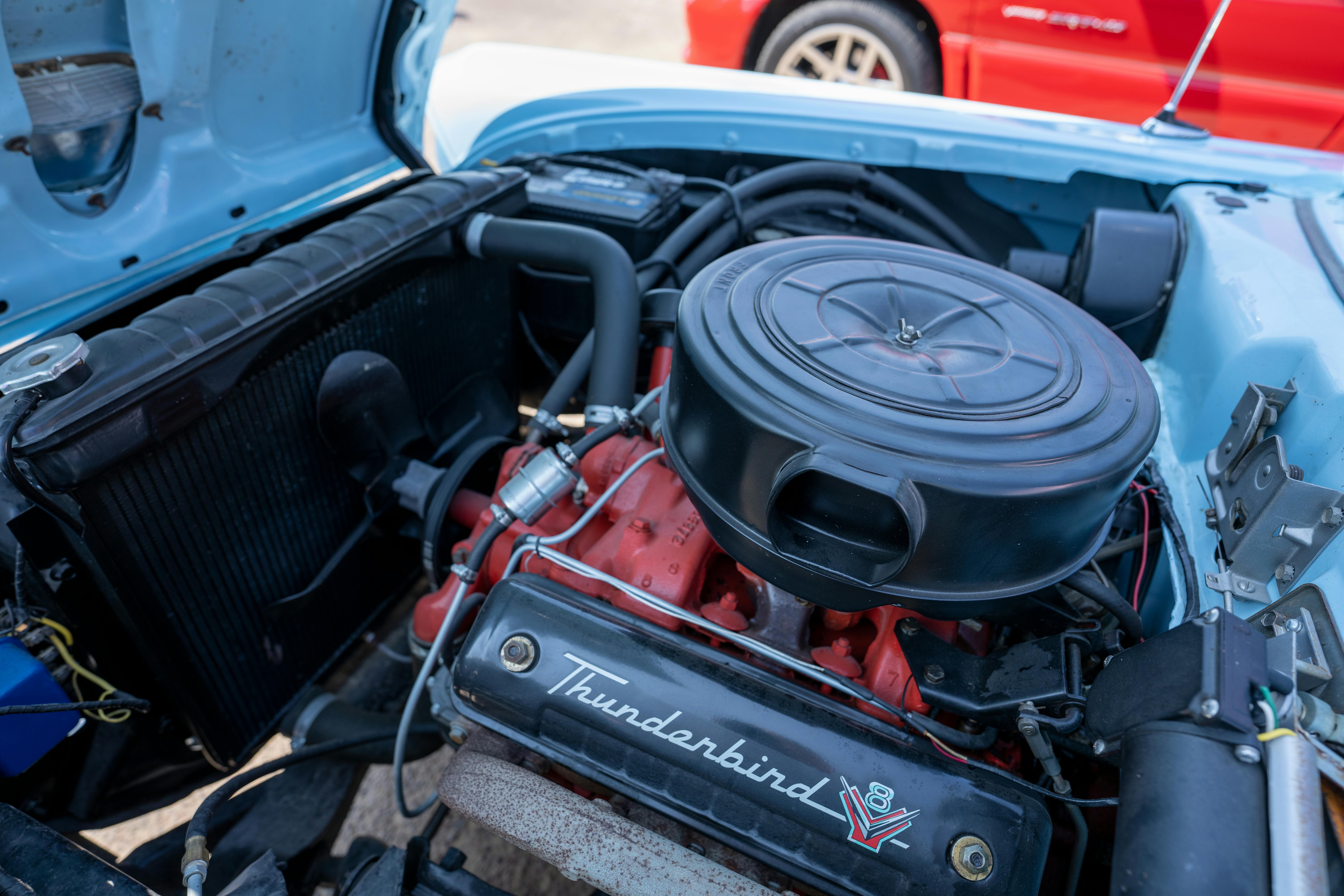 Classic Car Engine Close-up in Vintage Vehicle · Free Stock Photo