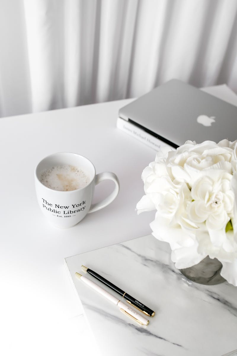 Laptop Dp Photos, Download The BEST Free Laptop Dp Stock Photos & HD Images