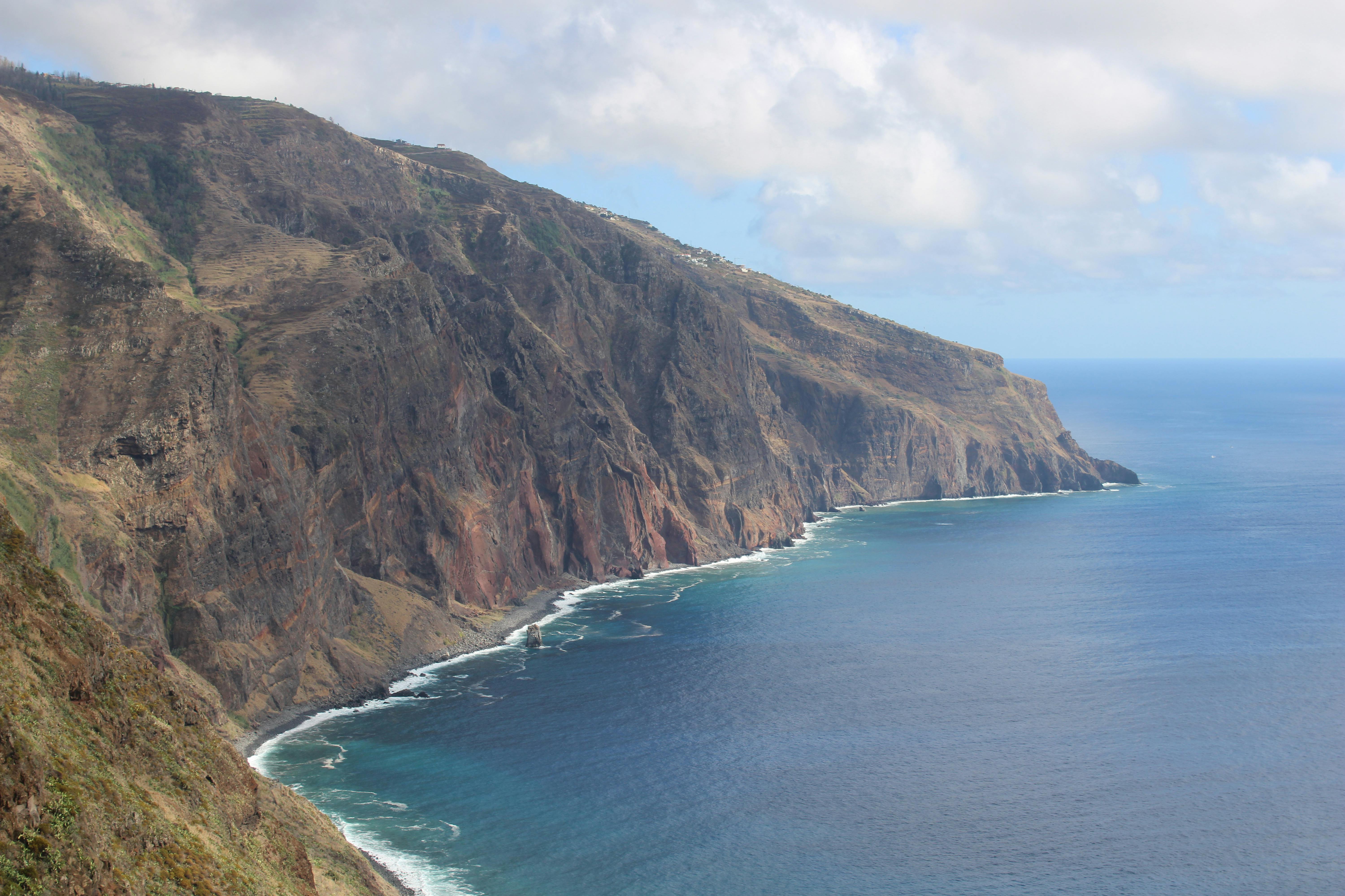 Dramatic Coastal Cliffs of Madeira, Portugal · Free Stock Photo