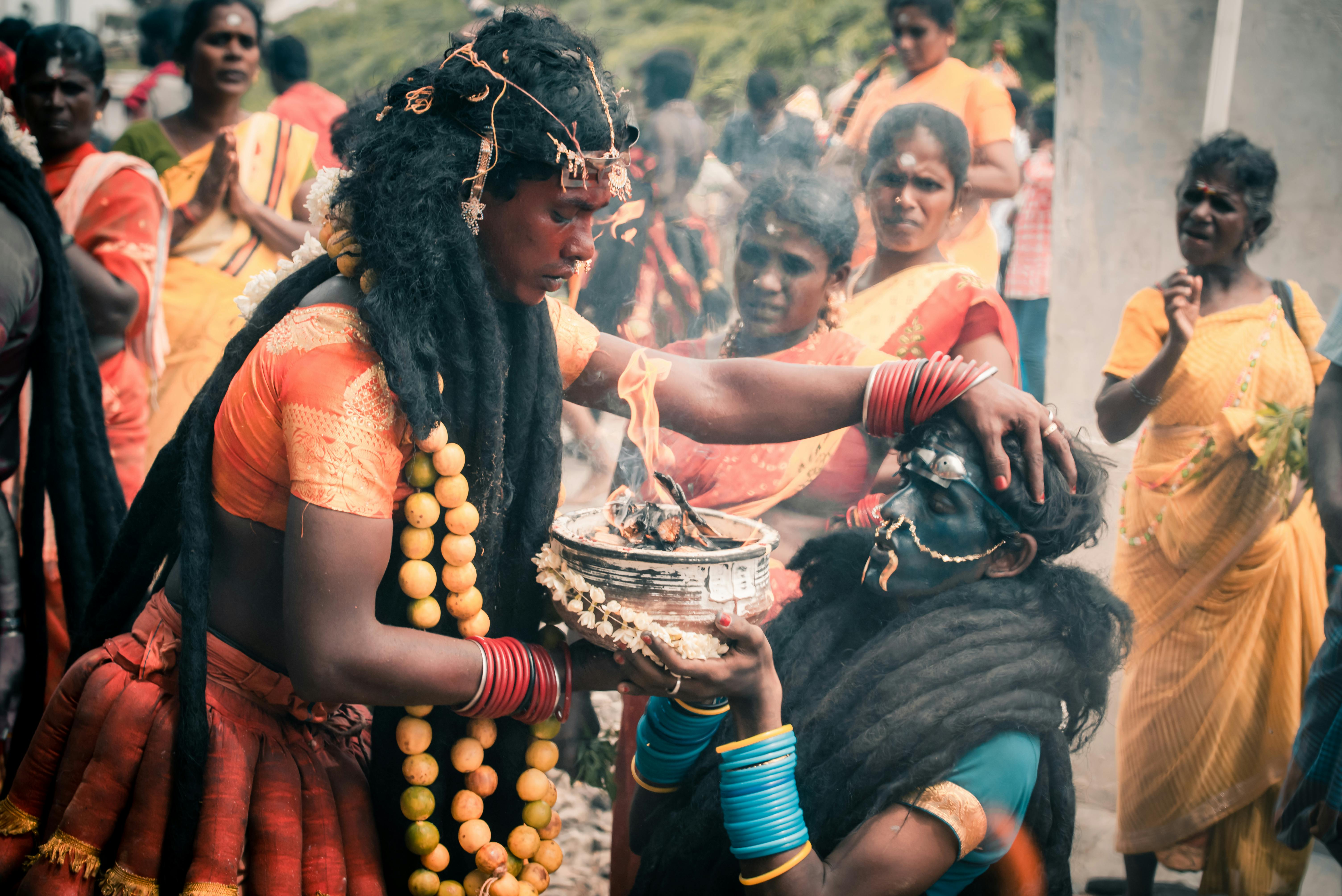 Vibrant Indian Festival Ritual Performance · Free Stock Photo