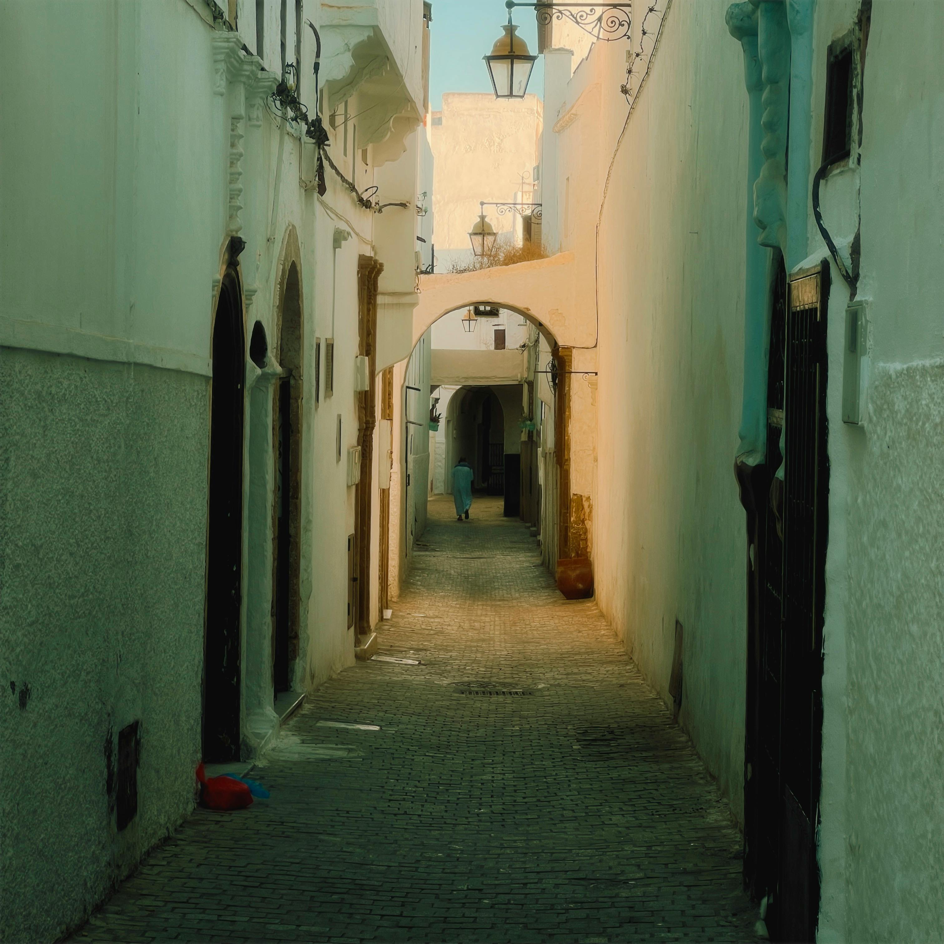 Ruelle étroite Dans Un Paysage Urbain Marocain · Photo gratuite