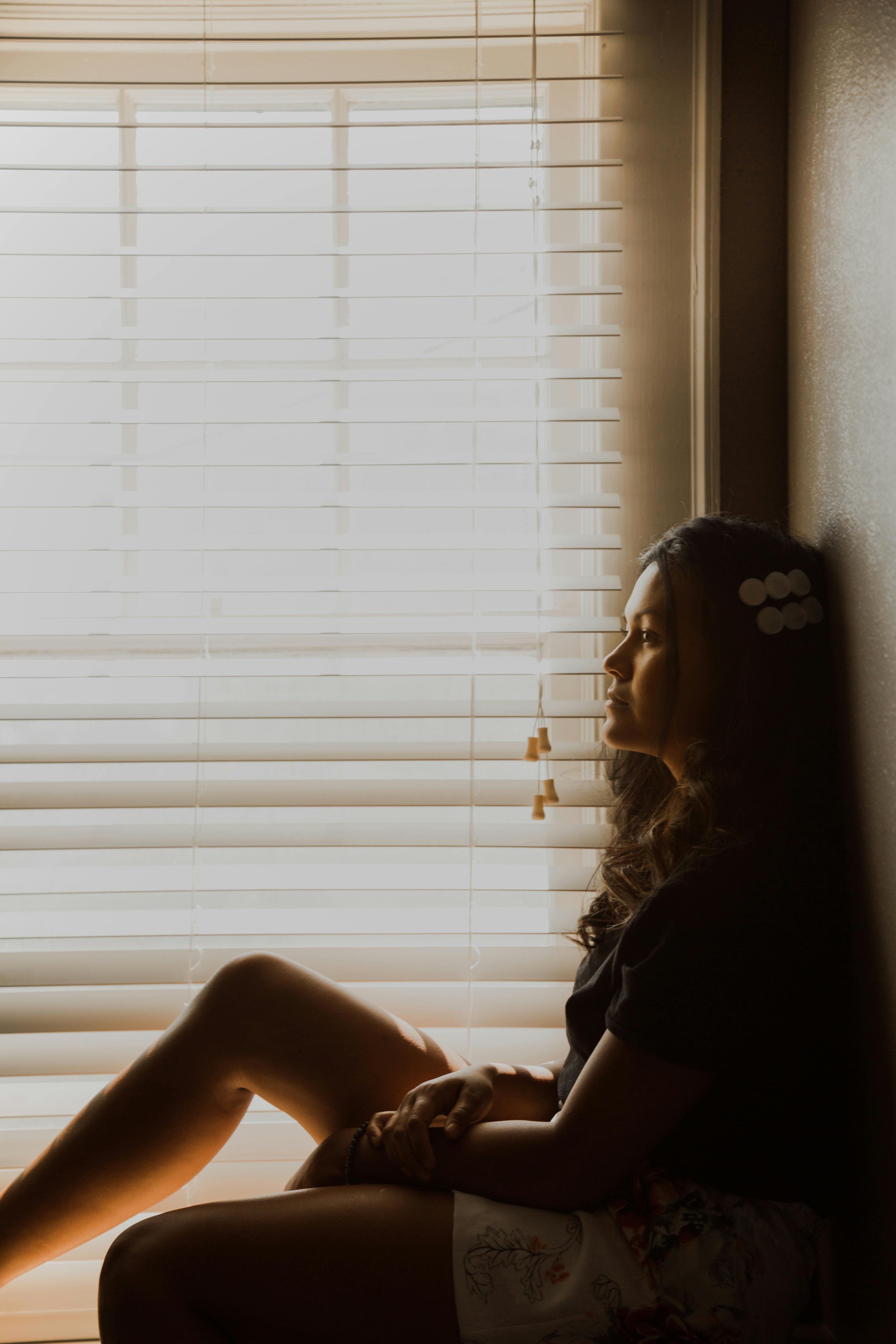 1000+ Great Window Sill Photos · Pexels · Free Stock Photos