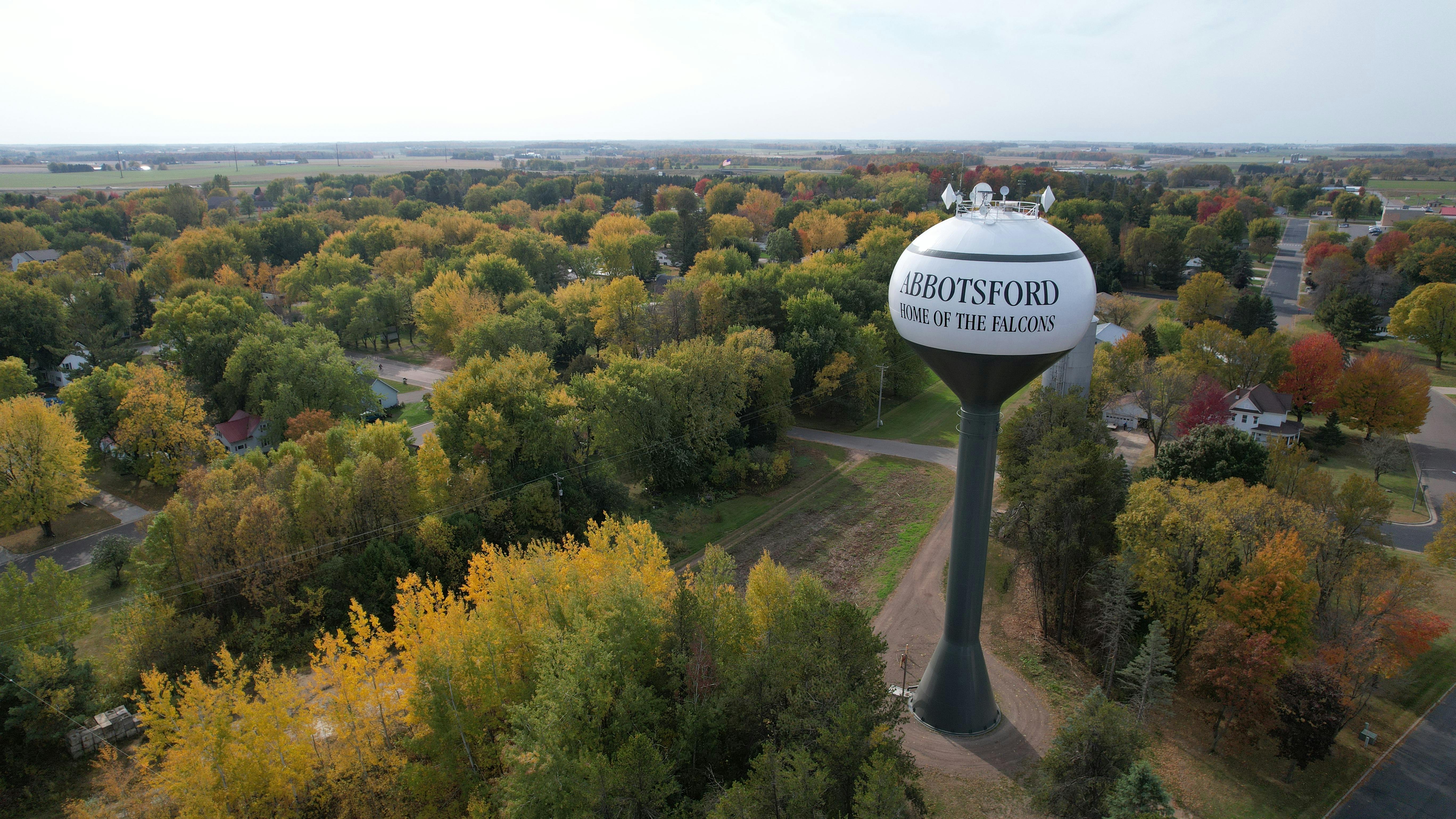 Aerial View of Abbotsford Water Tower in Autumn · Free Stock Photo