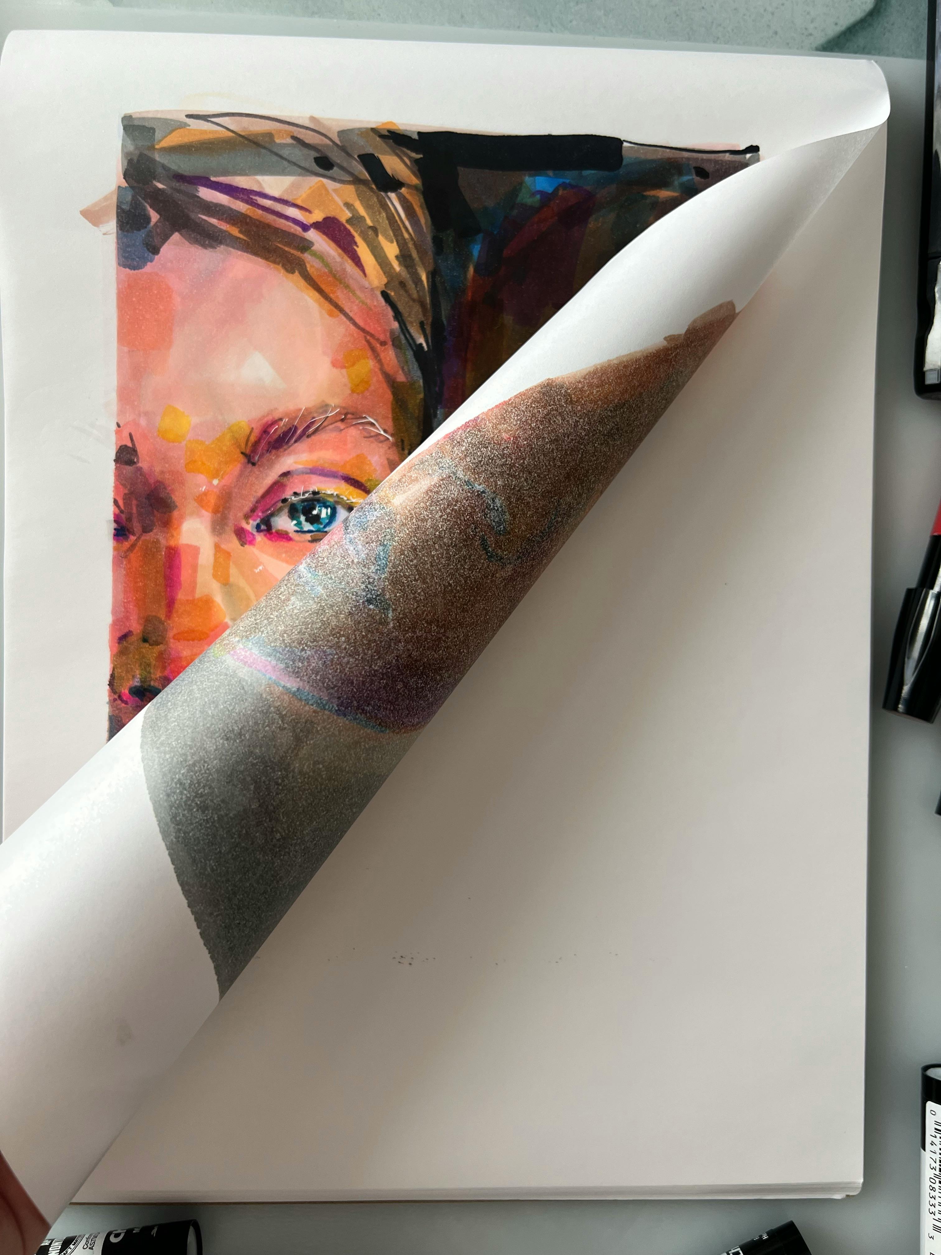 Arte Abstracto Colorido Sobre Papel Enrollado · Foto de stock gratuita