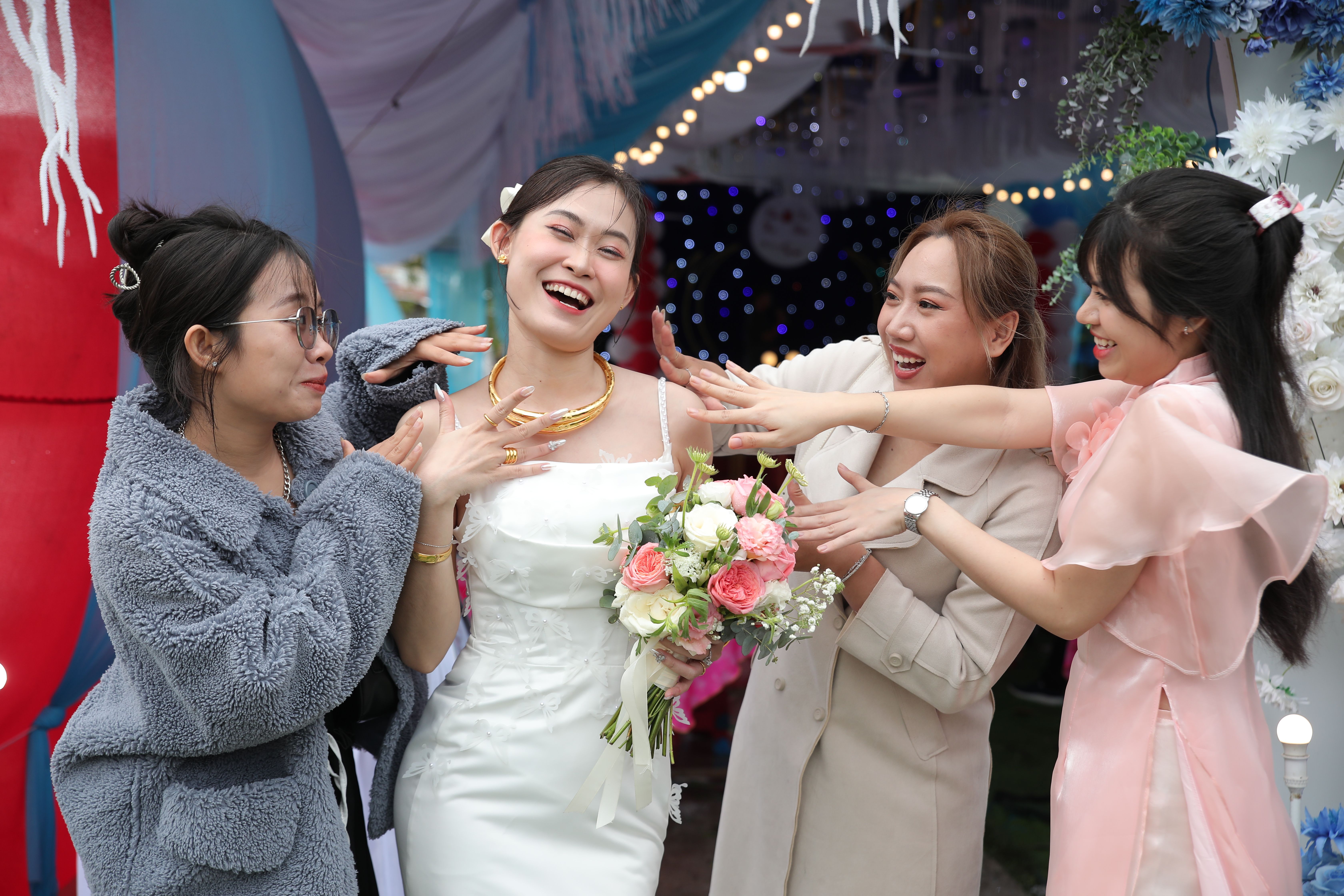 Joyful Wedding Celebration with Friends · Free Stock Photo