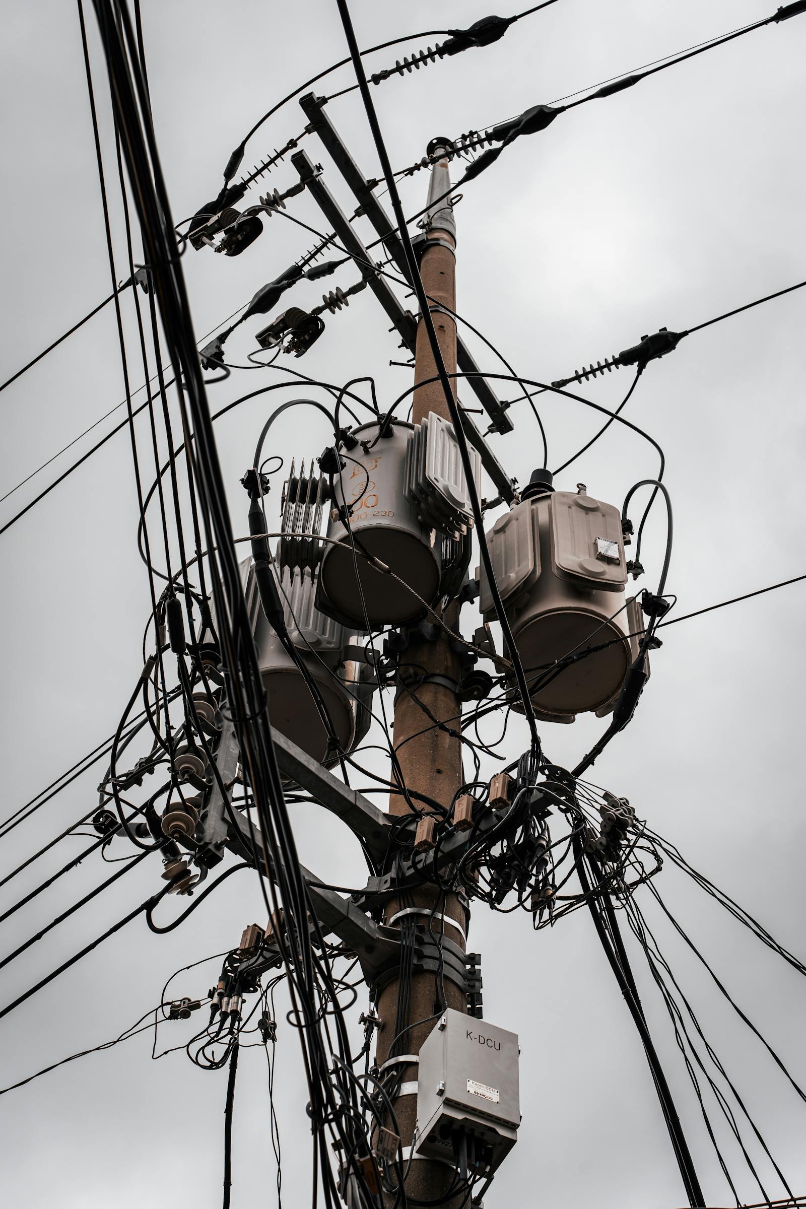 Transformer Photos, Download The BEST Free Transformer Stock Photos ...