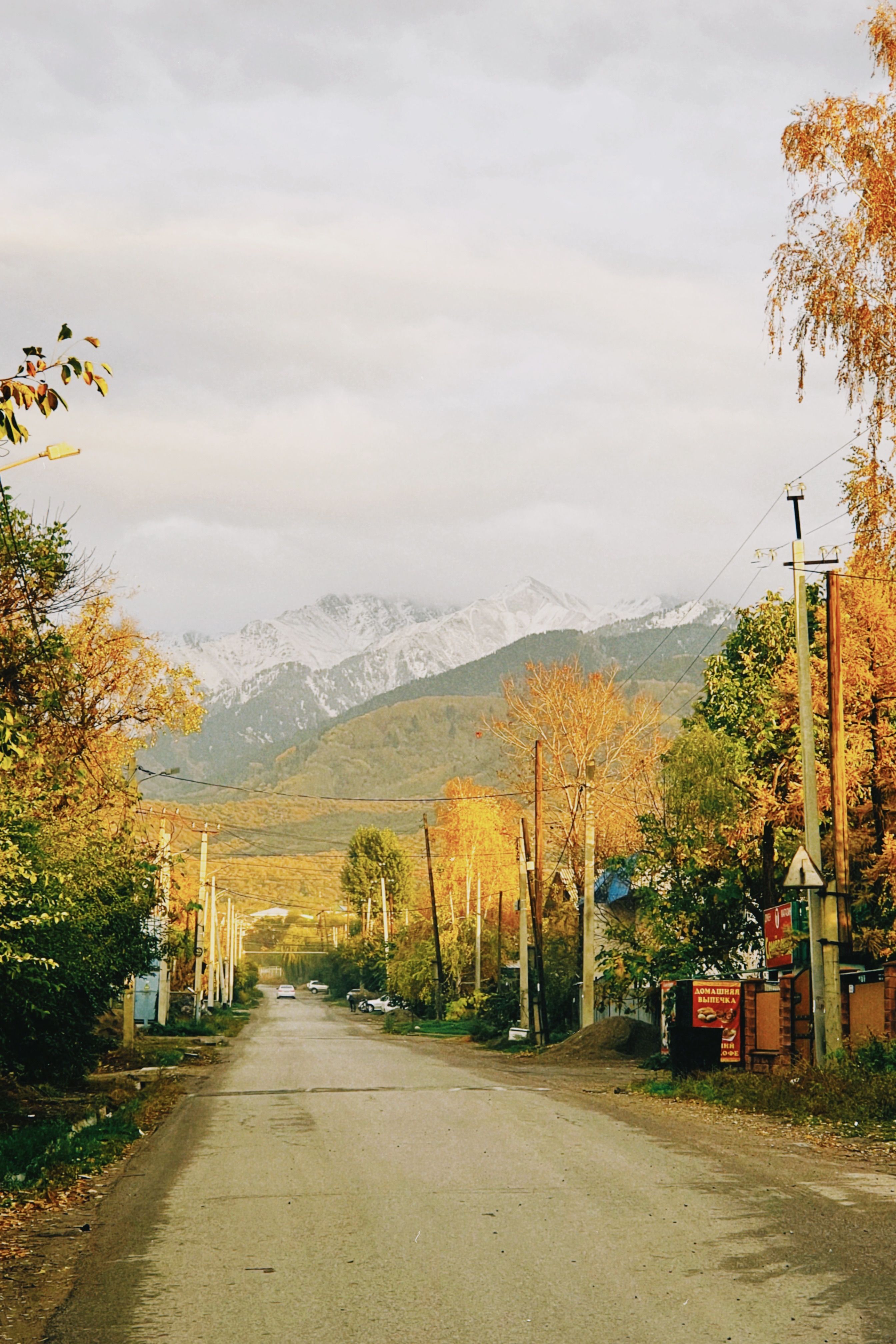 Autumn Road in Talgar, Kazakhstan with Mountain View · Free Stock Photo