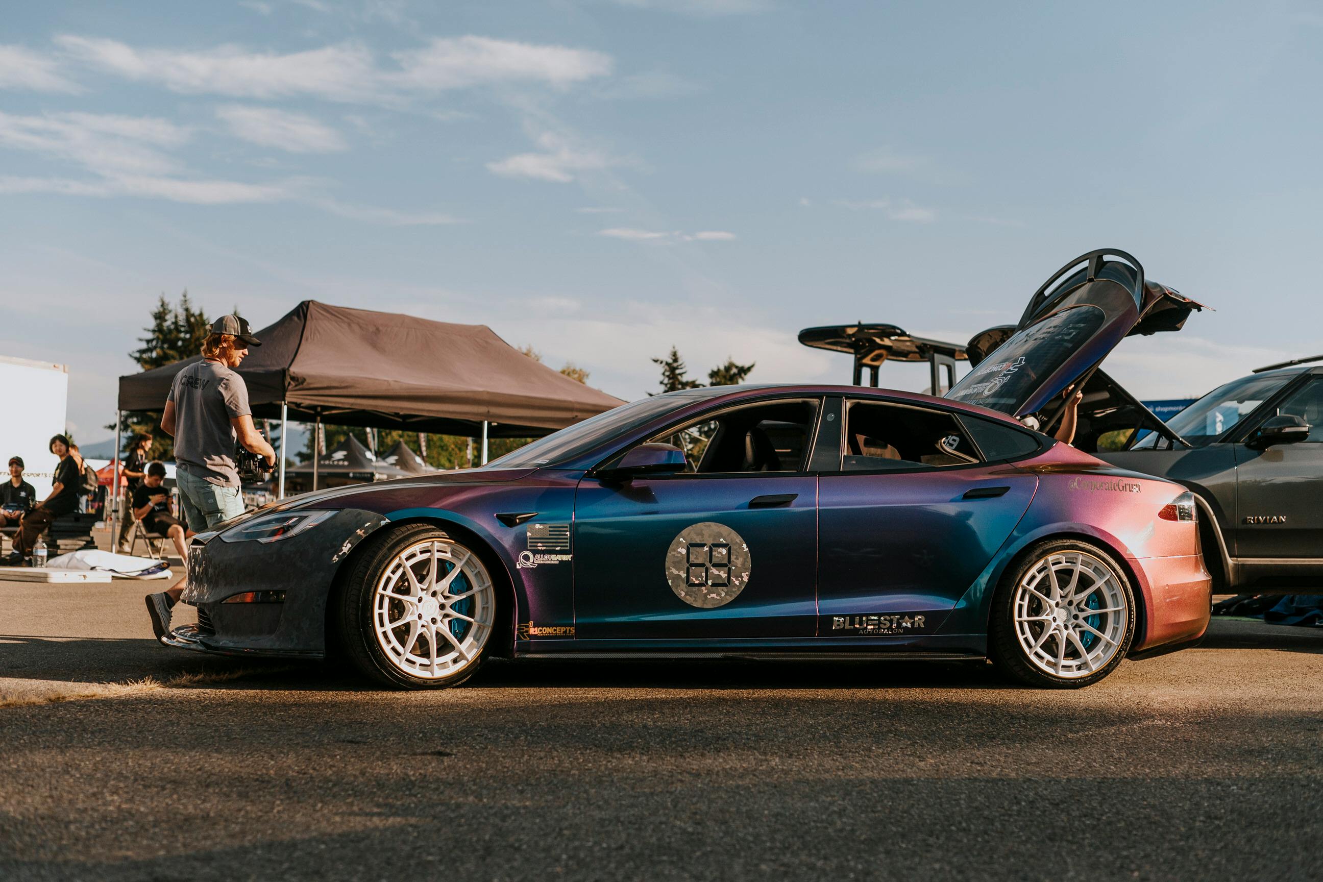 Showcase Car Photos, Download The BEST Free Showcase Car Stock Photos ...