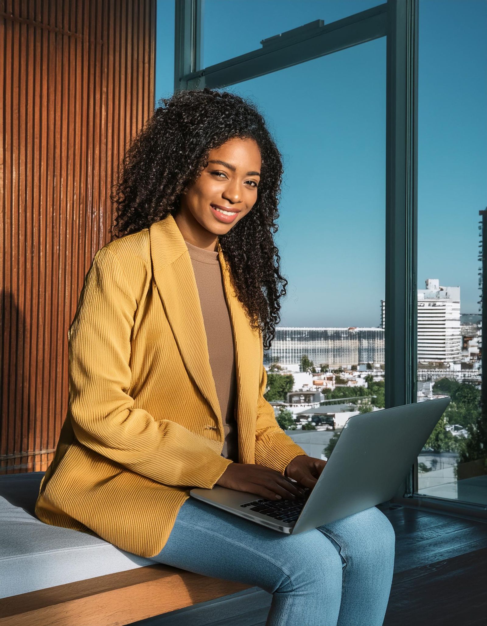 Professional Woman In Office Photos, Download The BEST Free ...