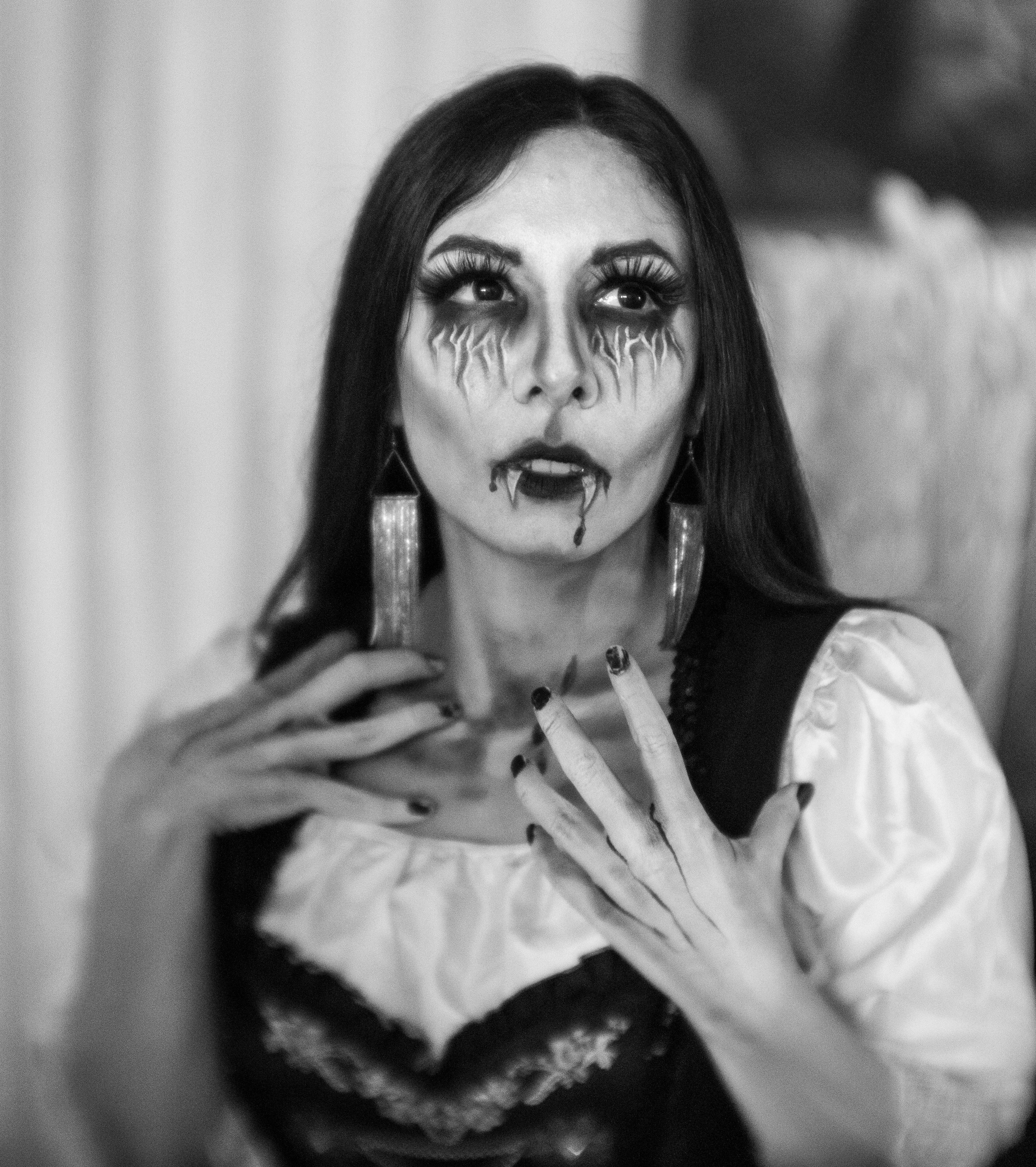 makeup halloween vampire