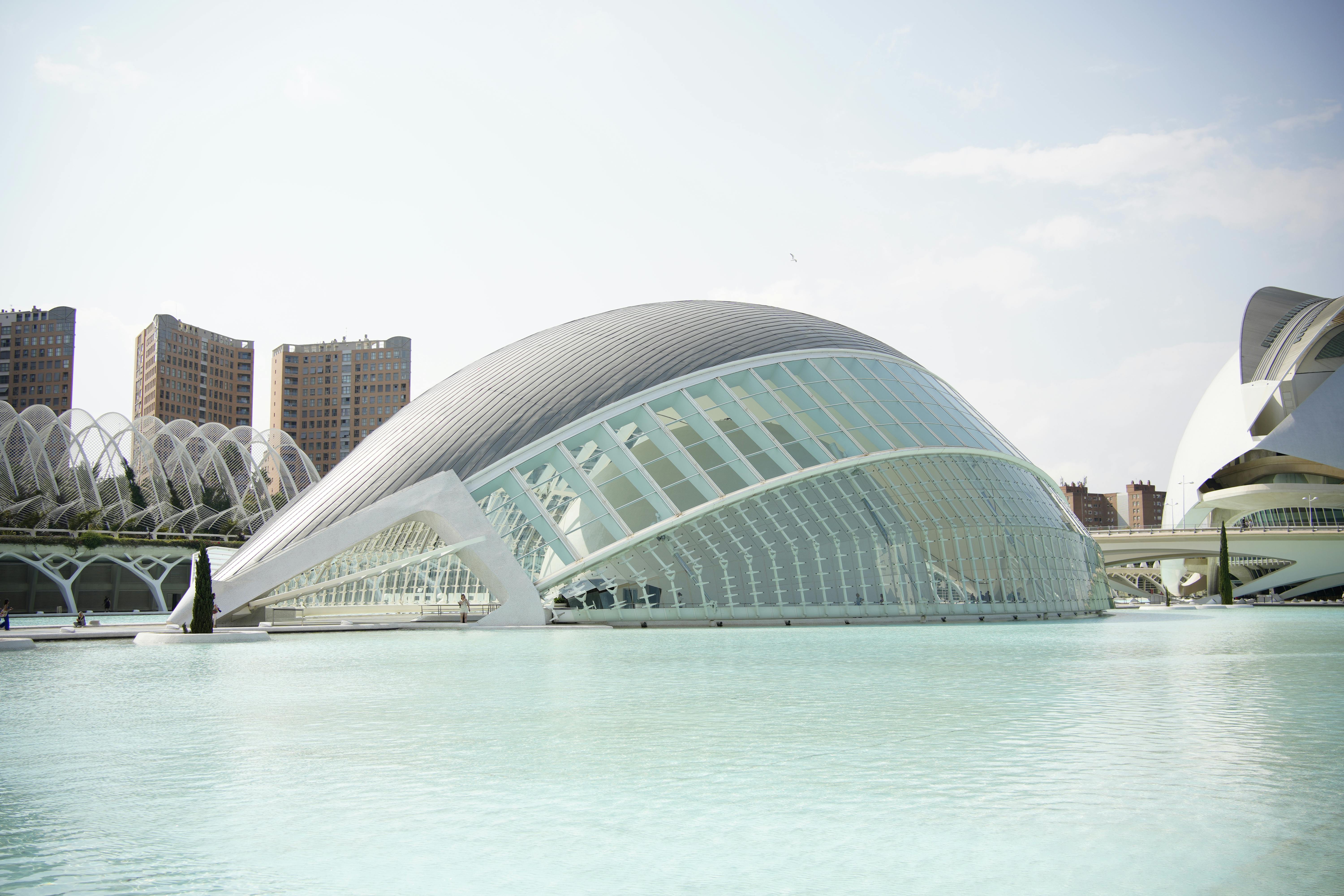 Merveilles Architecturales Modernes à Valence · Photo gratuite