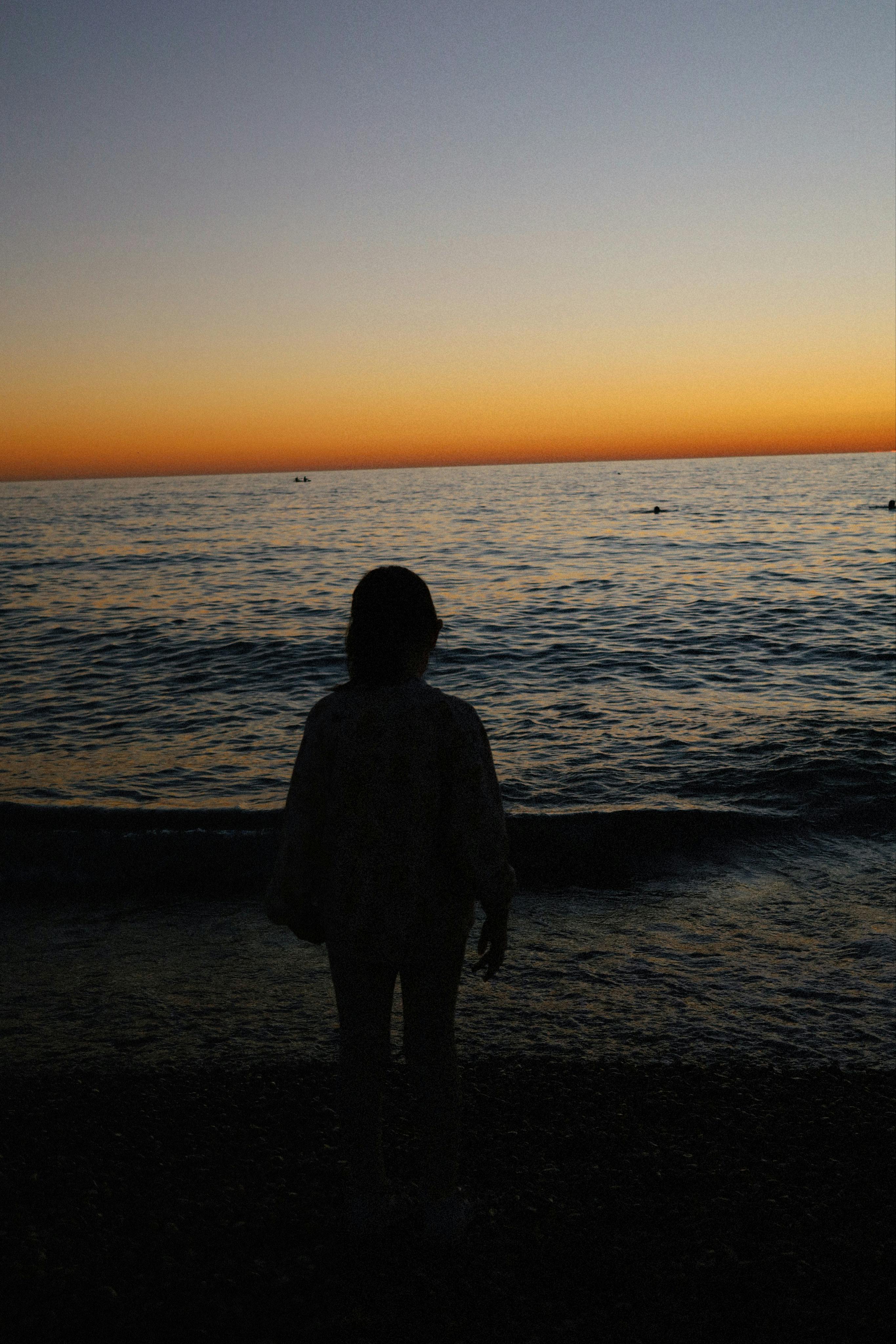 Walking Alone Nam Photos, Download The BEST Free Walking Alone Nam ...