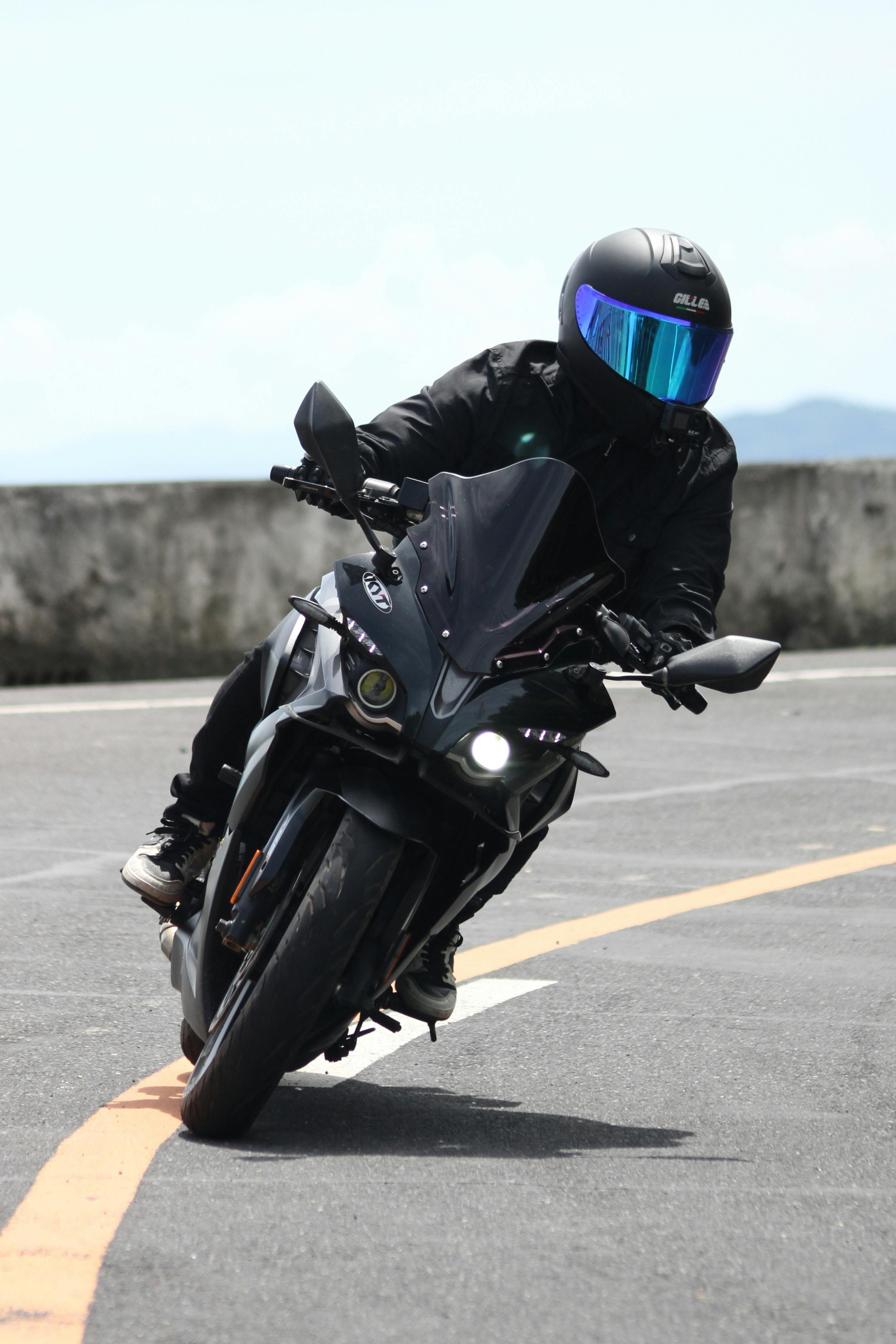 Man Riding Sports Bike · Free Stock Photo