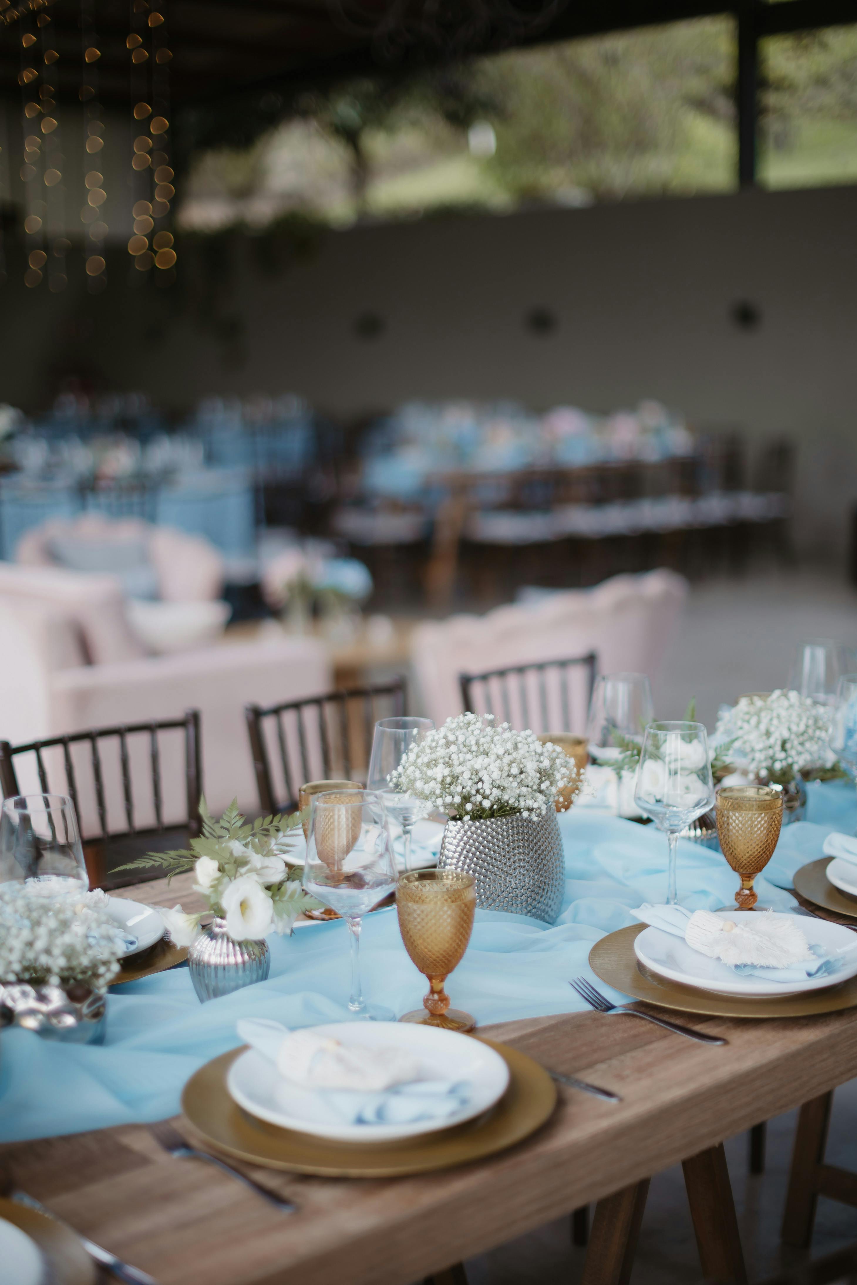 Elegant Outdoor Wedding Reception Setting · Free Stock Photo