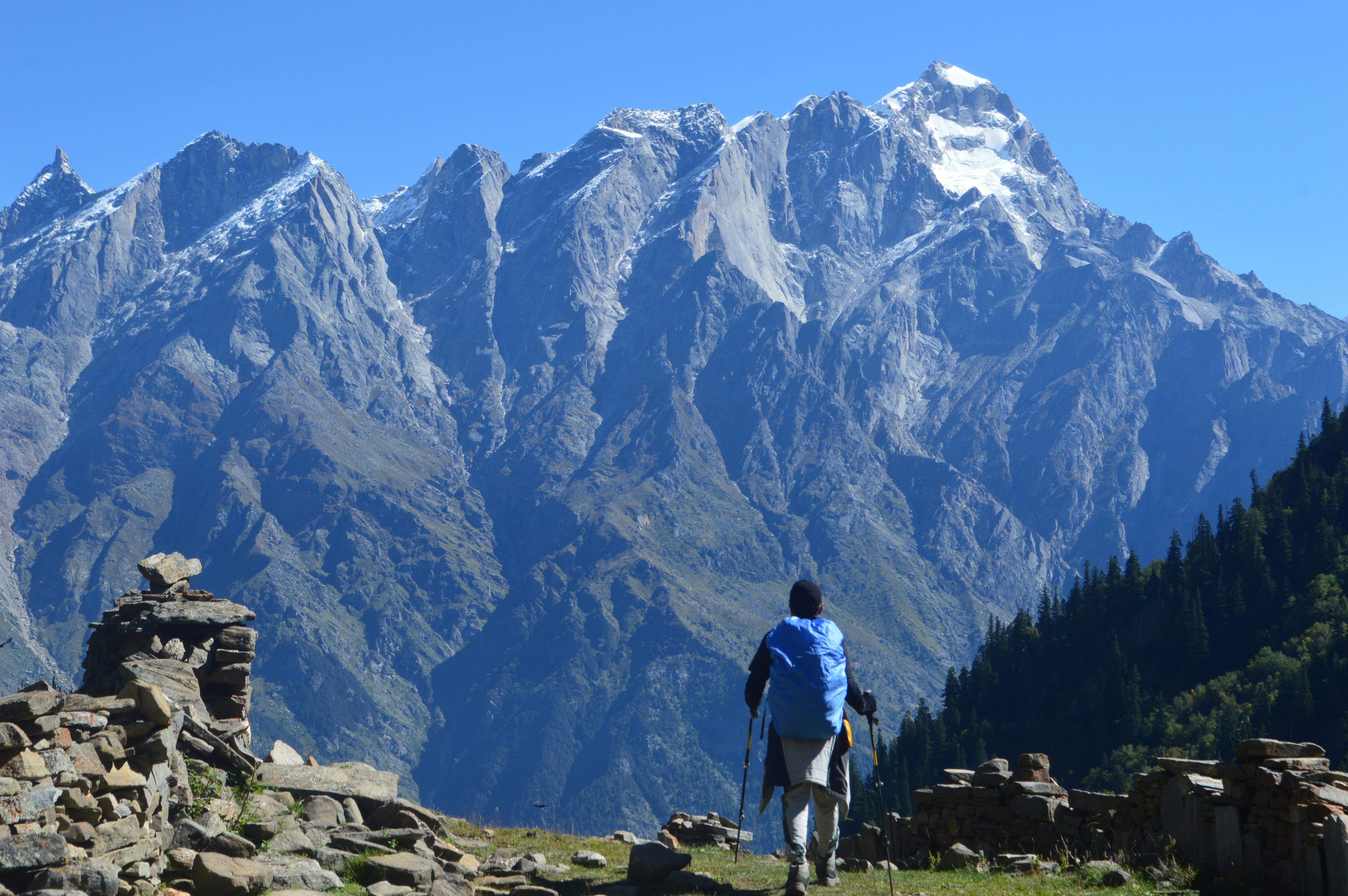 Trekker Exploring the Majestic Himalayas · Free Stock Photo