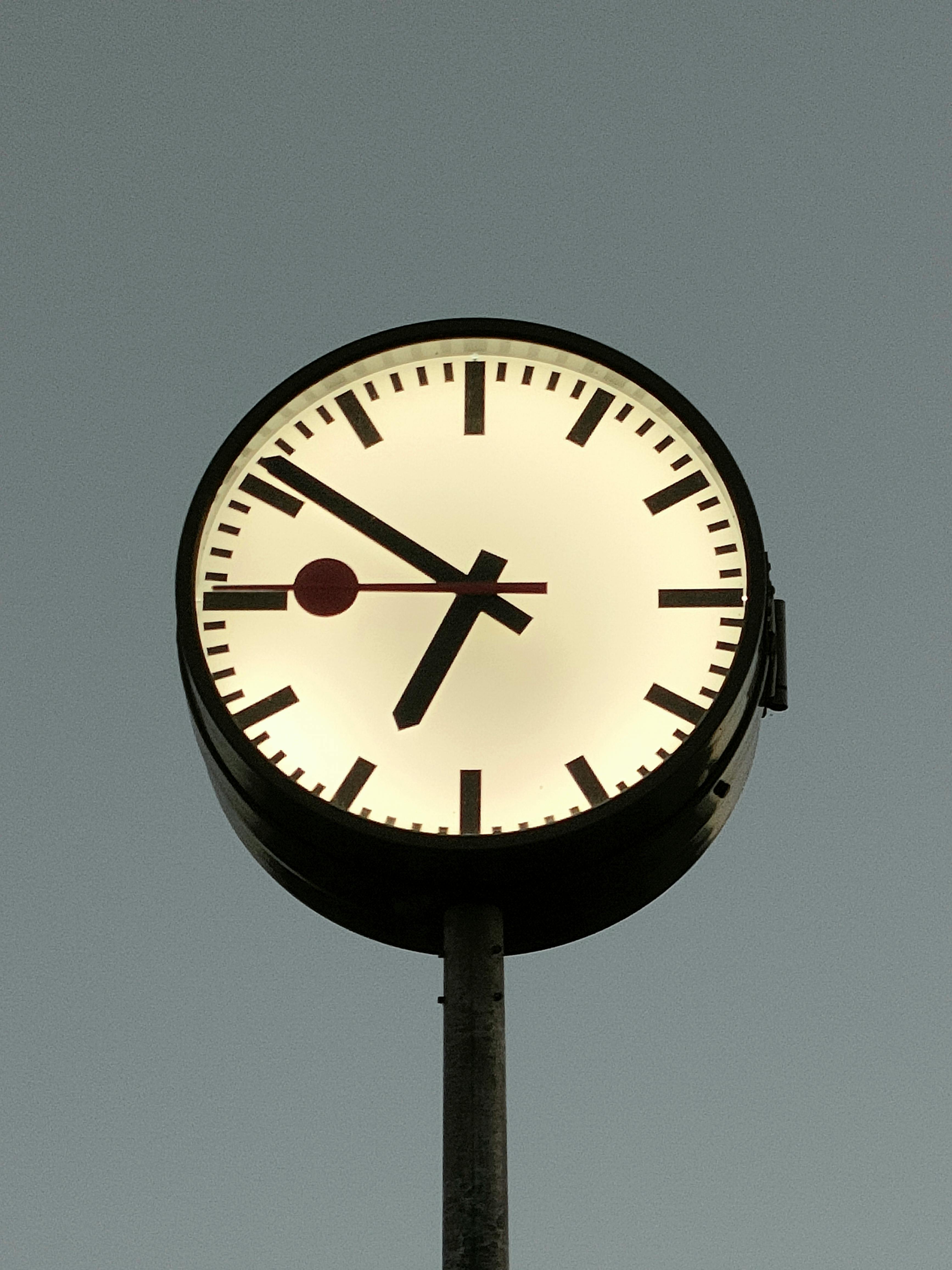 Minimalist Outdoor Clock with Simple Design · Free Stock Photo