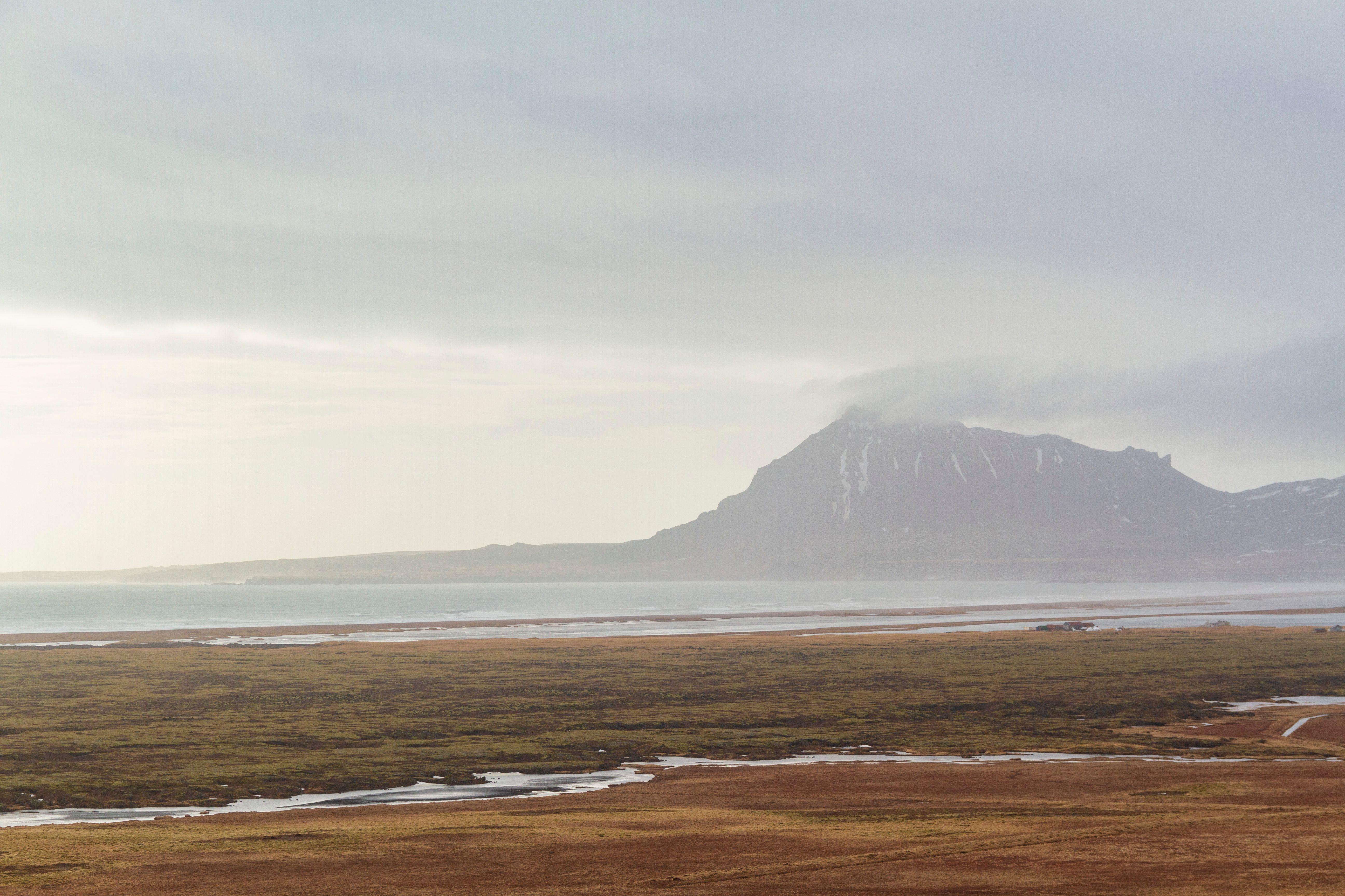 Calm Landscape with Mountain and Misty Sky · Free Stock Photo