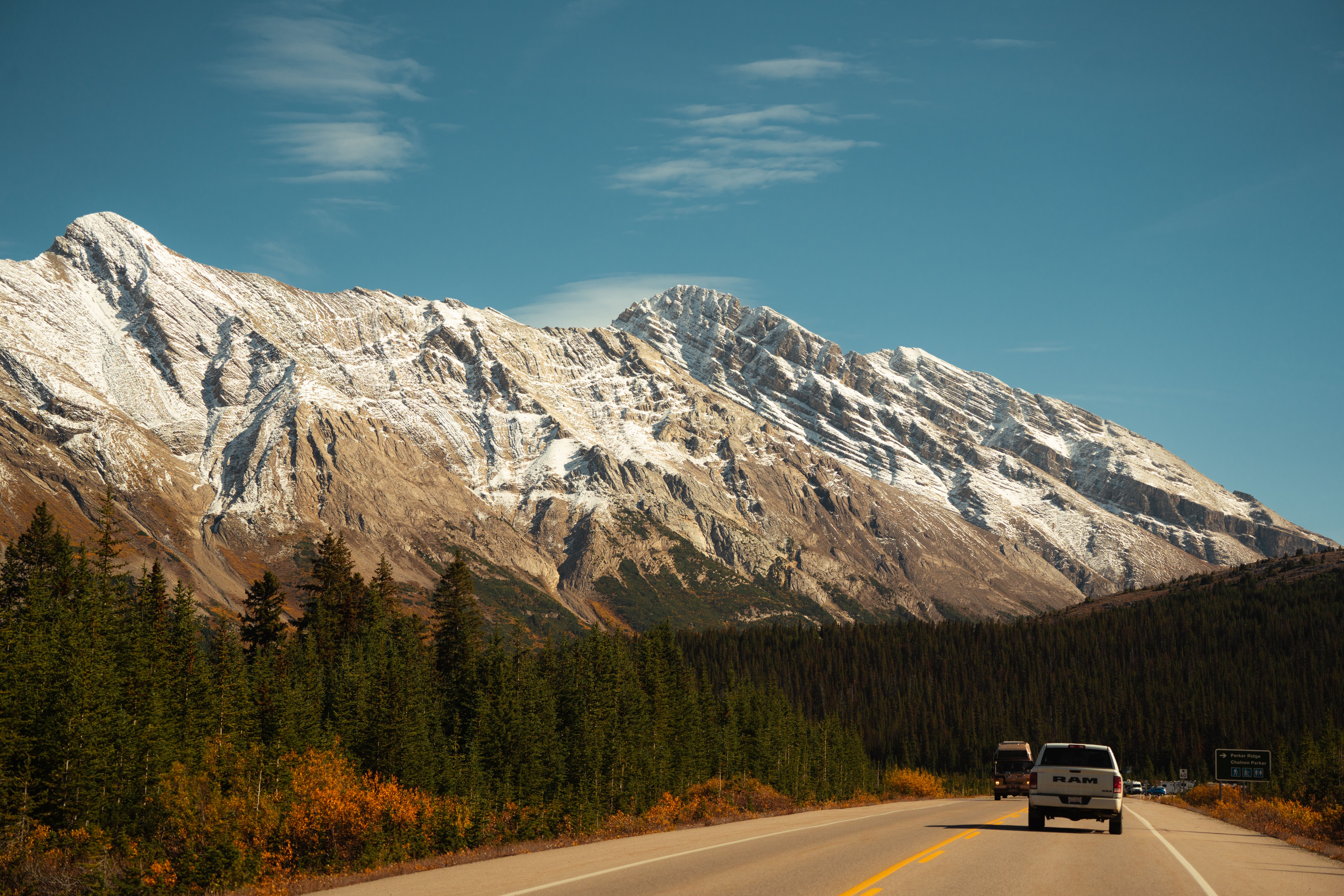Scenic Mountain Drive in the Canadian Rockies · Free Stock Photo