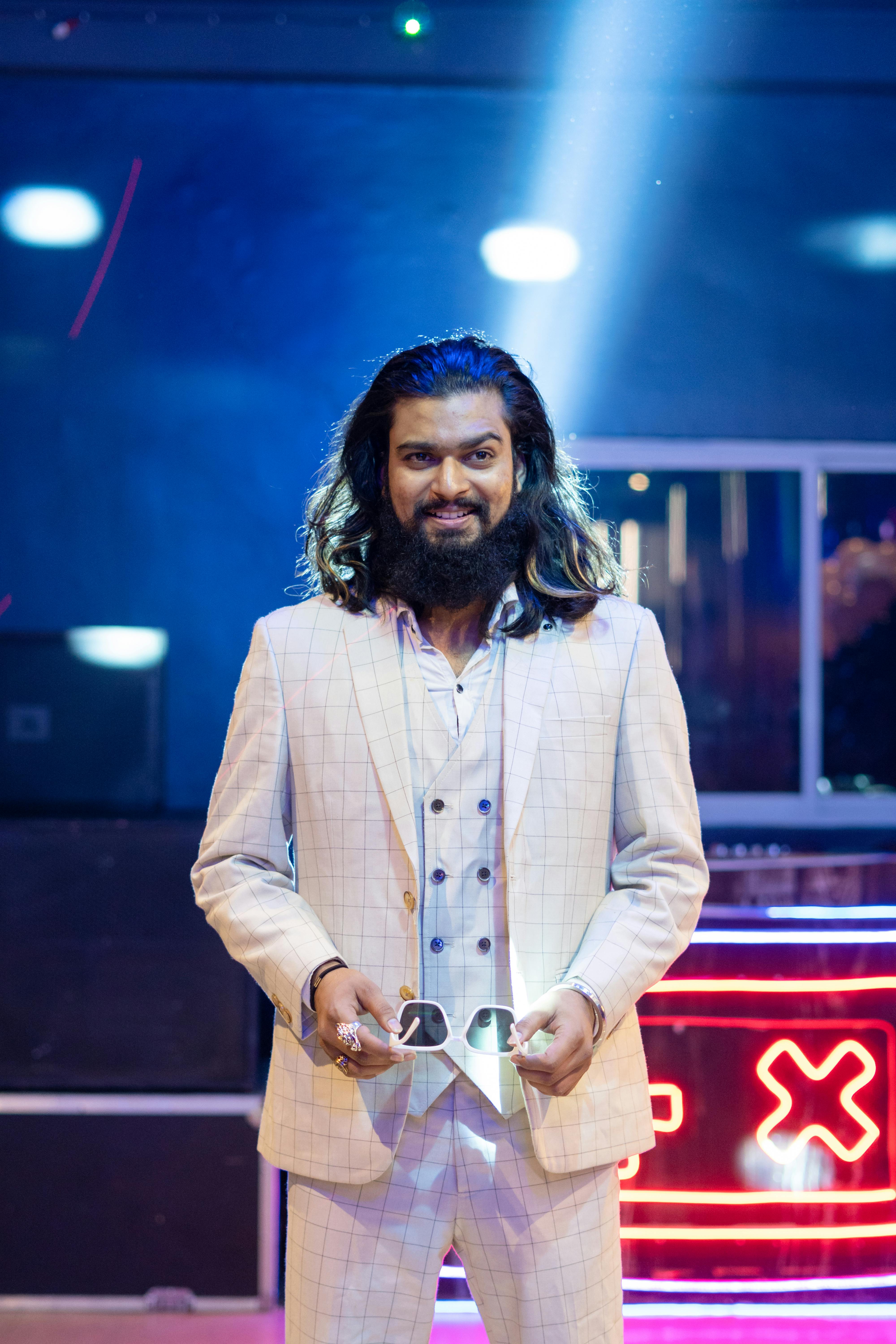 300.000+ Foto Electric Pose Terbaik · Unduh Gratis 100% · Foto Stok Pexels