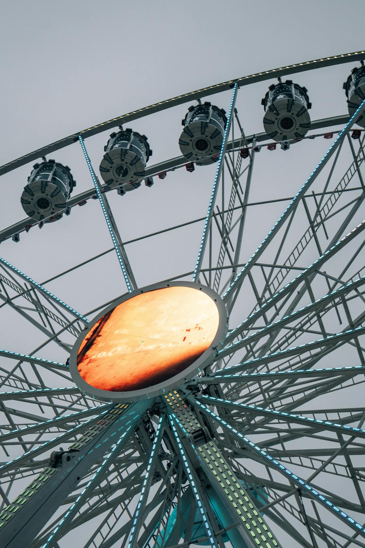 Sky Wheel Photos, Download The BEST Free Sky Wheel Stock Photos & HD Images