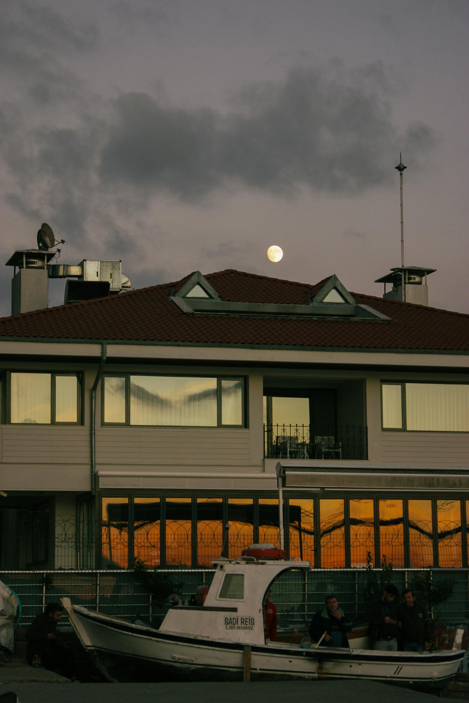 House. Photos, Download The BEST Free House. Stock Photos & HD Images