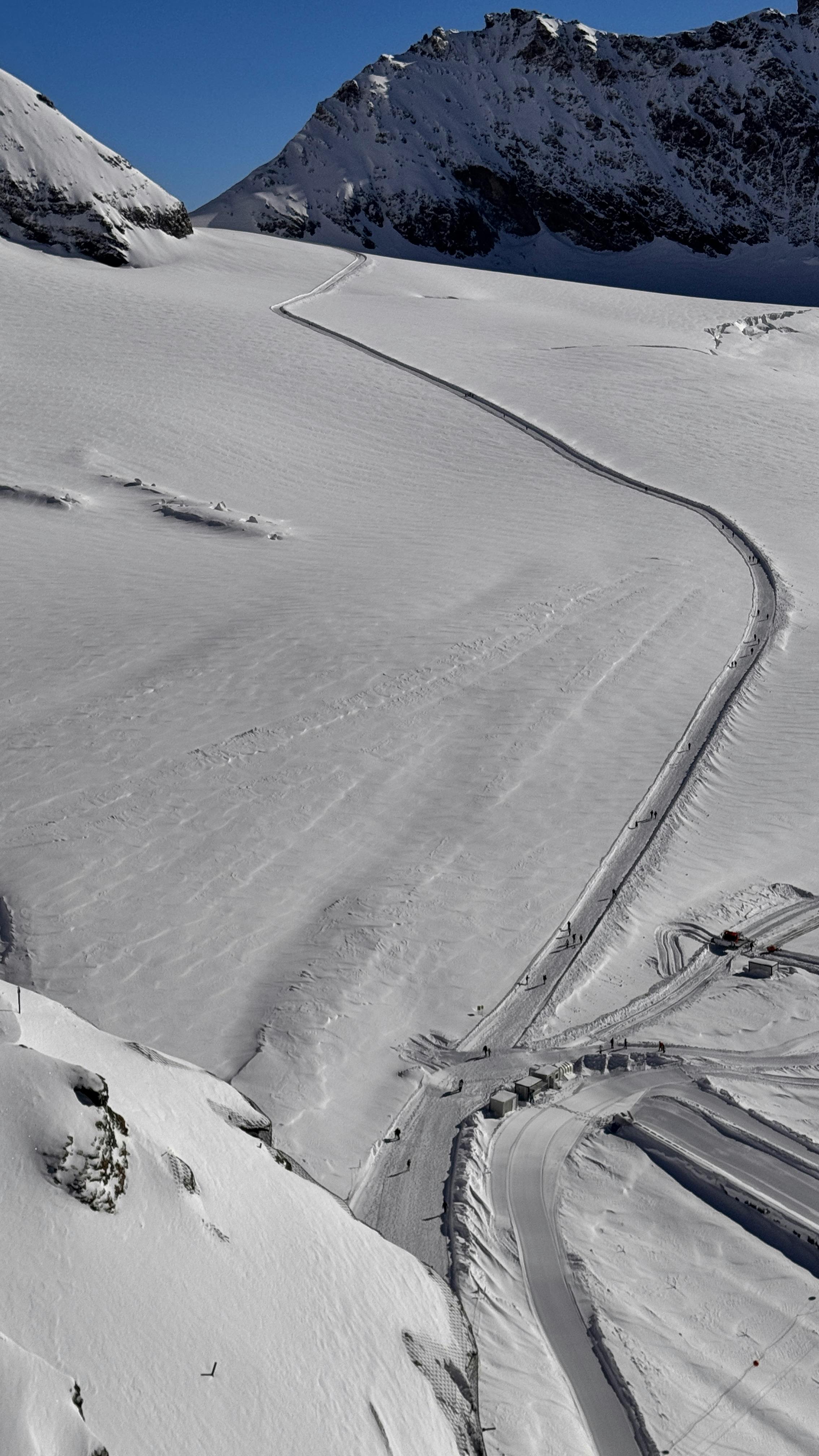 Breathtaking Alpine Winter Scene in Lauterbrunnen · Free Stock Photo